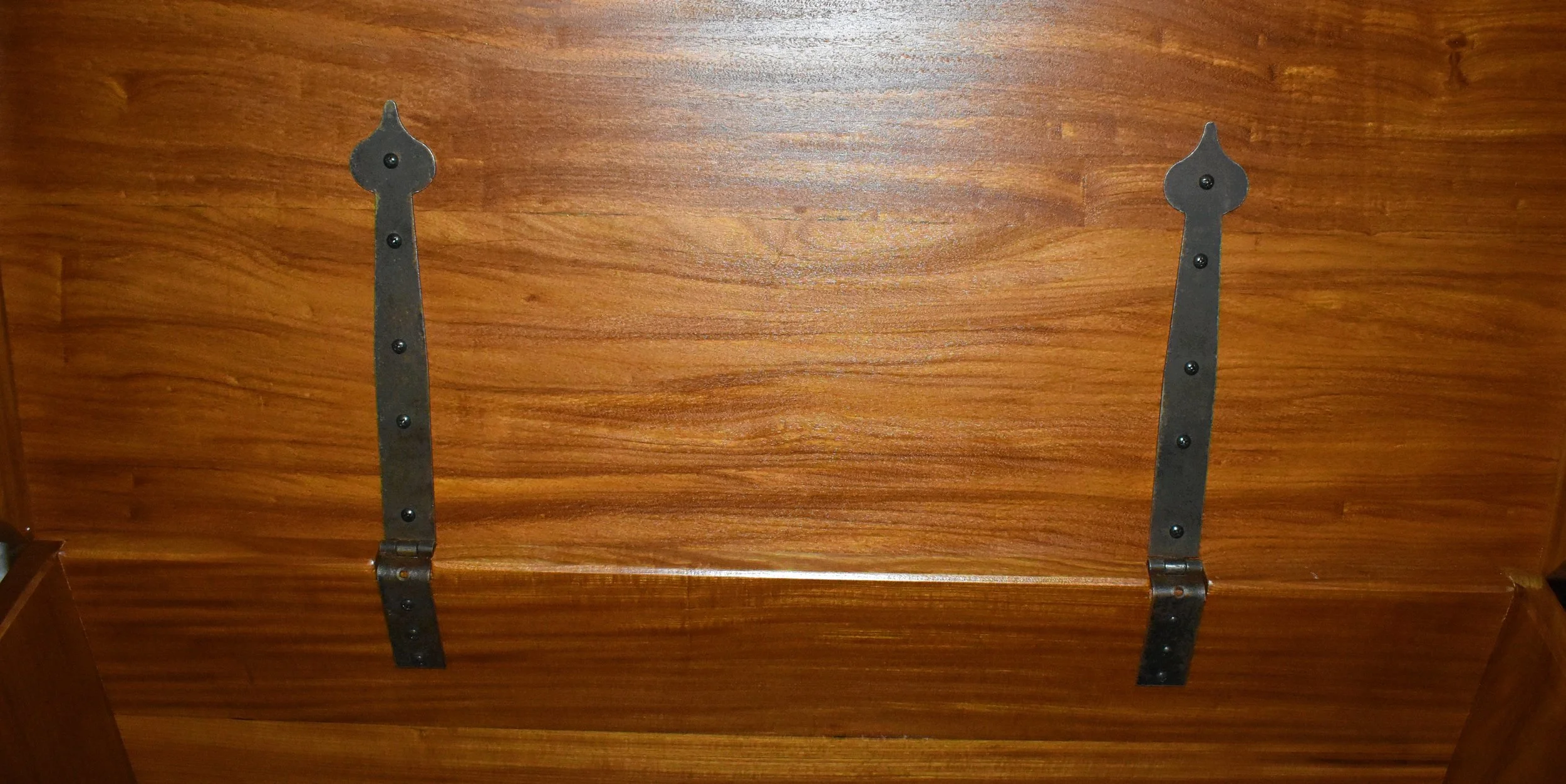 Six Board Chest — Wooden Lore LTD