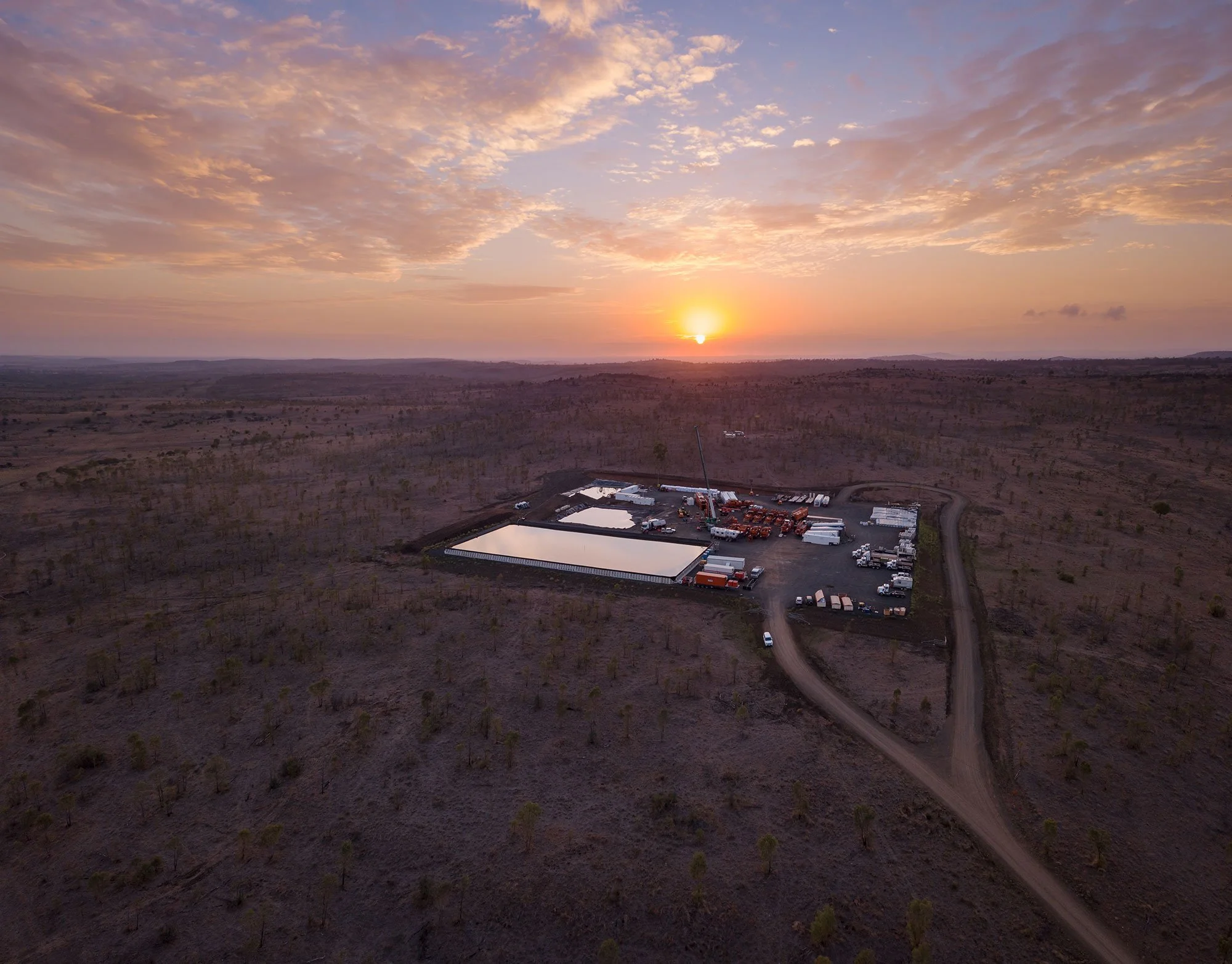 Tri Star Group - Pioneer of Australia's Gas & Minerals Industry 1988