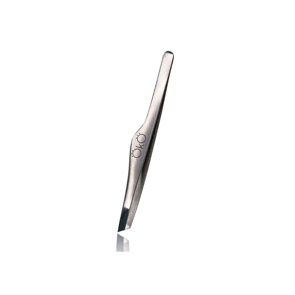 Zola | Professional | Tweezers | Beveled | Silver — THE SECRET BEAUTY STORE