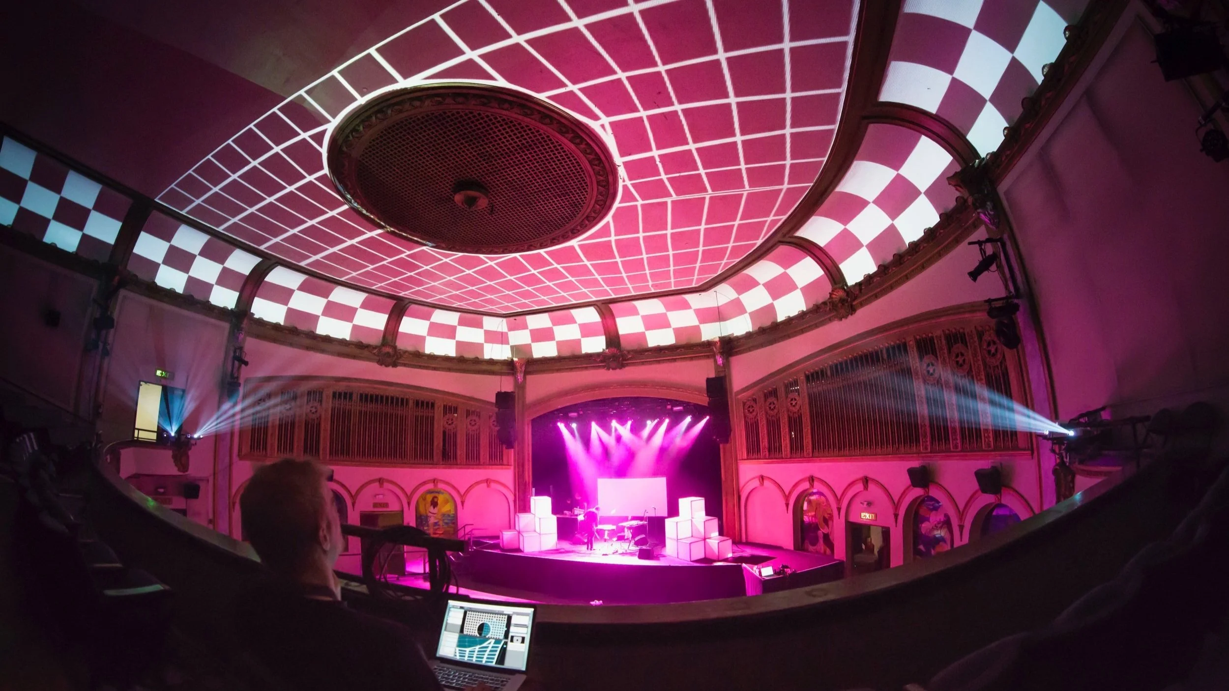 How - Projection Mapping Works — Lumenarius