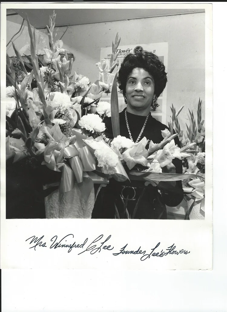 Our Story — Lee's Flower Shop