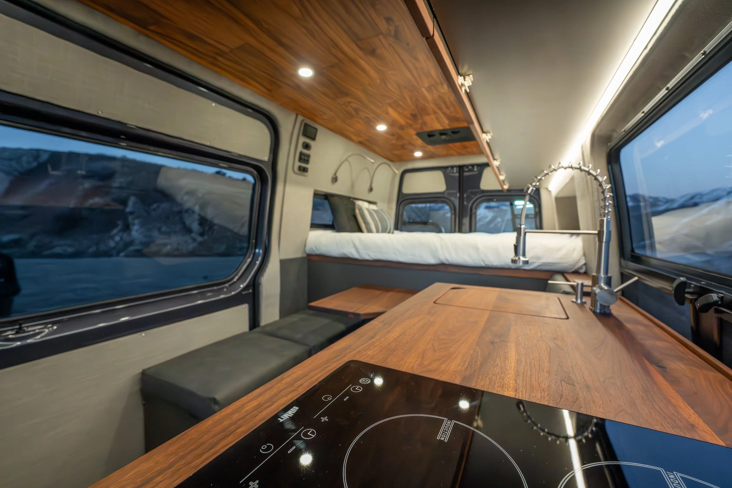 Traverse — Vertical Vans