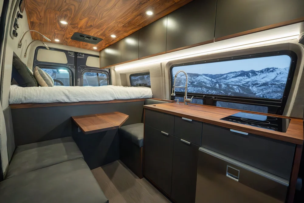 Traverse — Vertical Vans