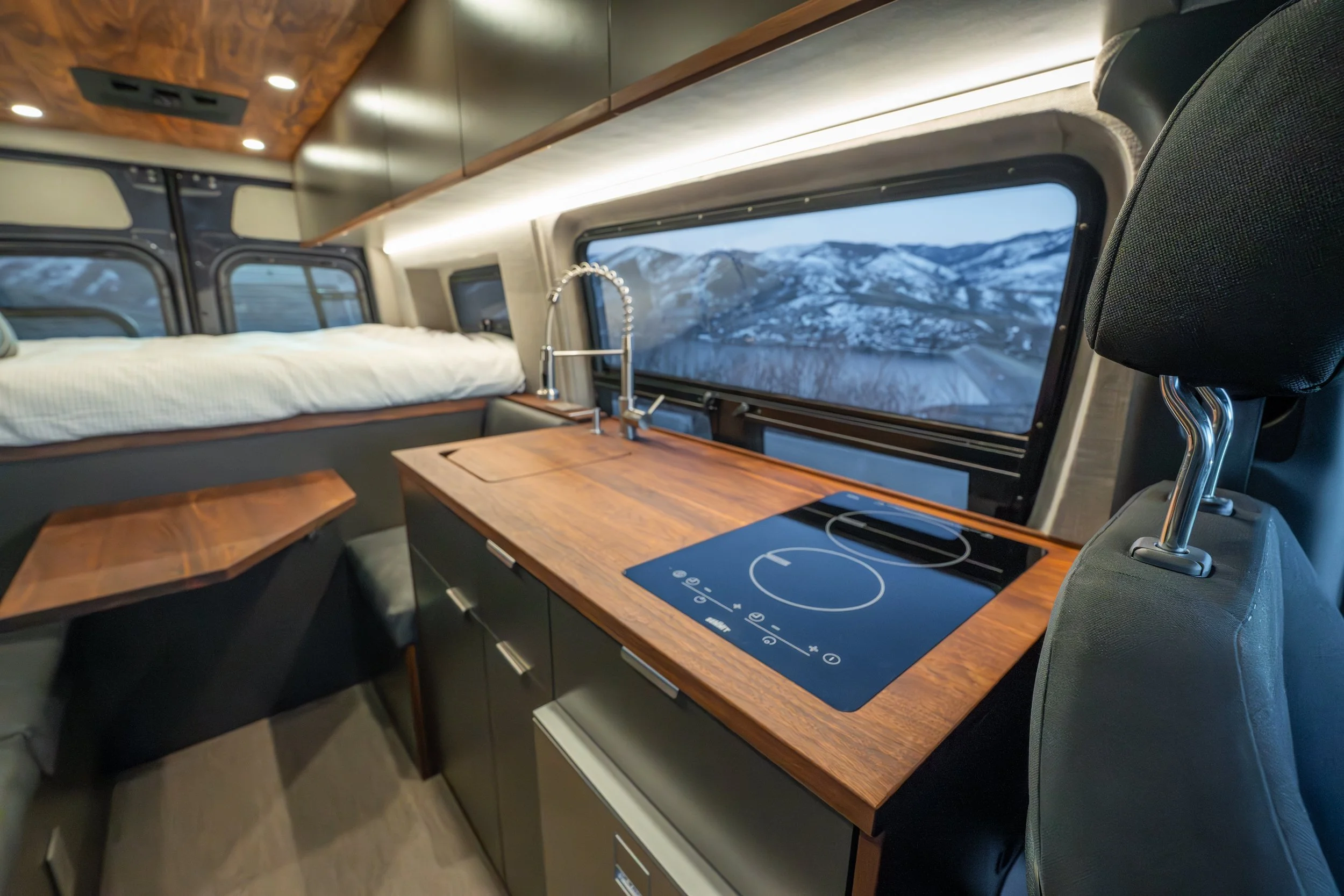 Traverse — Vertical Vans