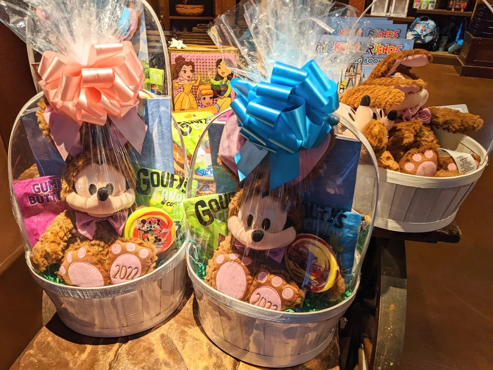 Easter 2022: Resort Candy Scrambles, Egg Hunts, and More! — Magical ...