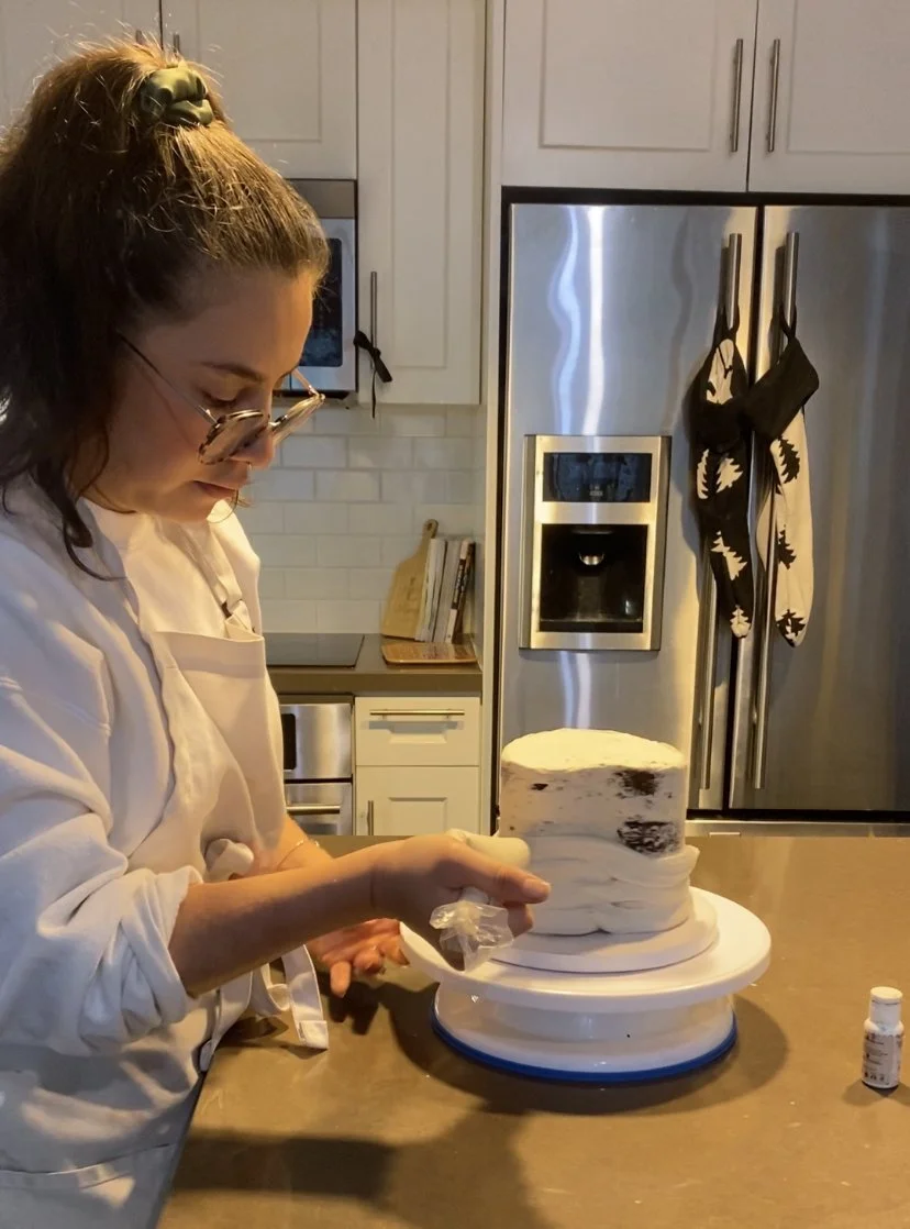 Private 1-1 Cake Experience: Basics how to build and frost a cake ...