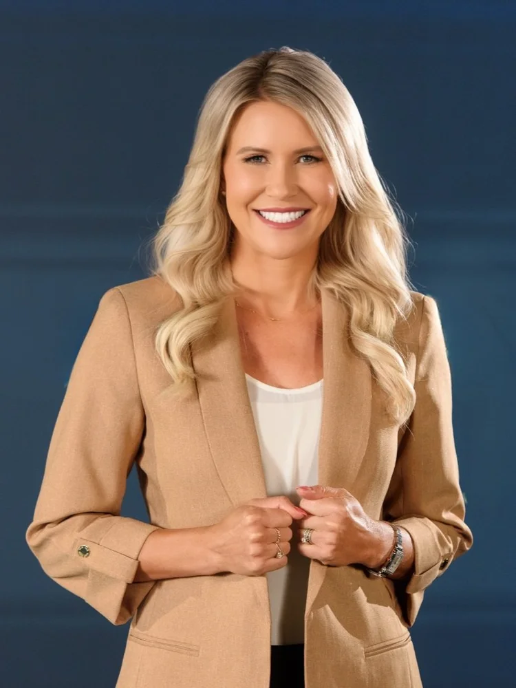Danielle Cobo - Professional Speaker, Author & Podcast Host