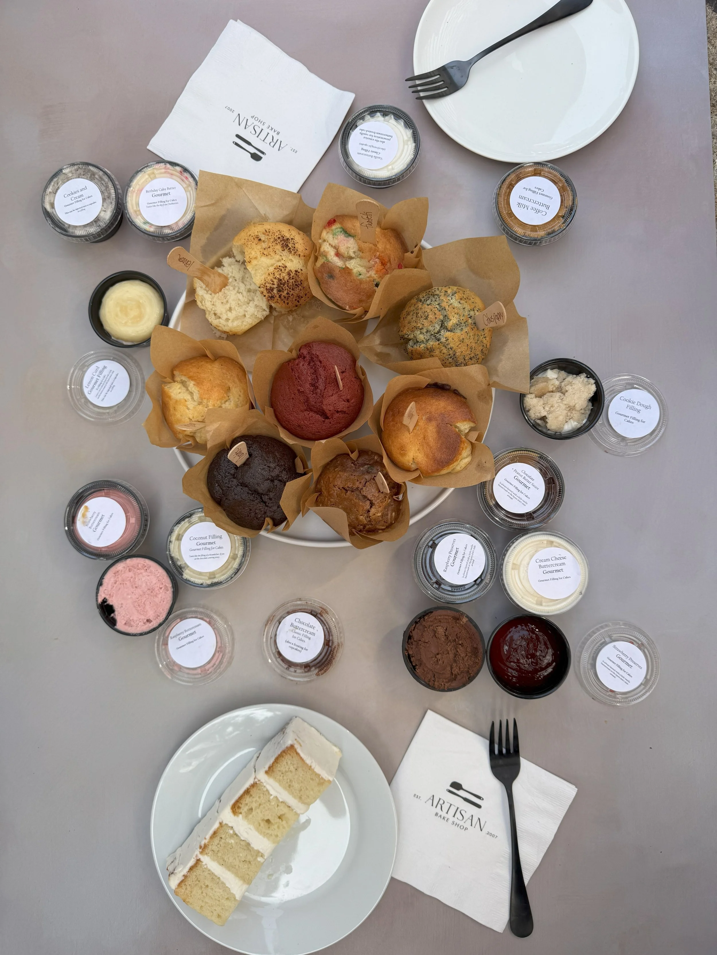 Artisan Bake Shop | Best Wedding Cakes | Smash Cakes | Unicorn Cakes ...