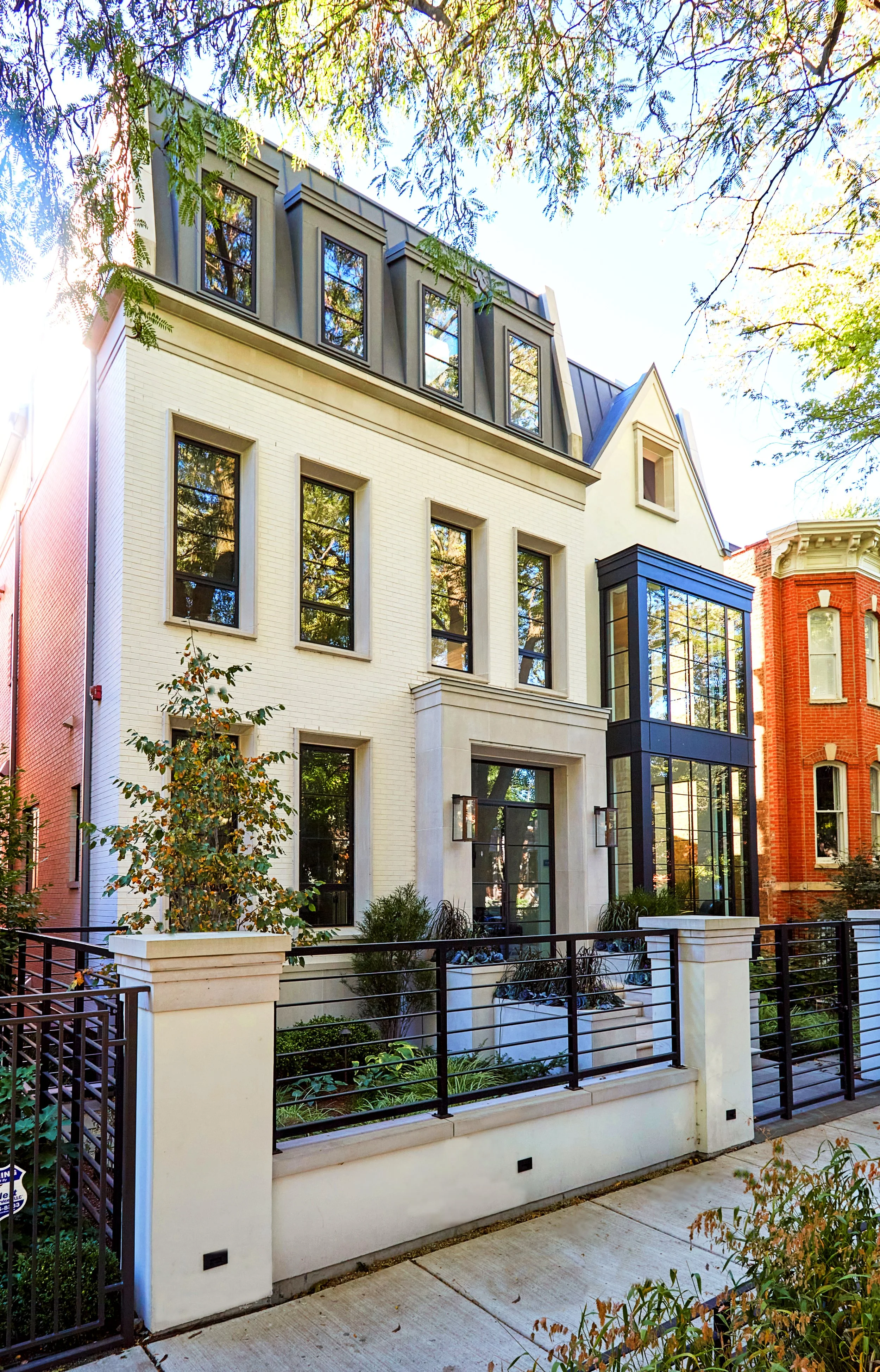 Exterior | Savane Design + Build