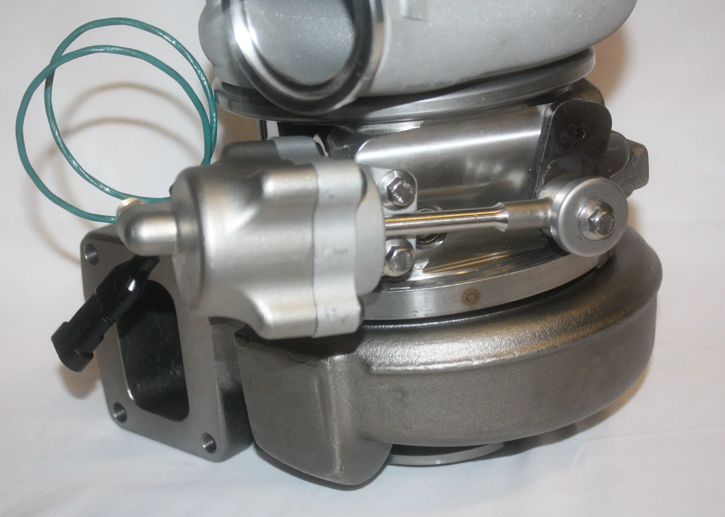 Reman Cummins X15 HE400VG Turbocharger 5458936HX 5358453 — MIKE TURBO INC