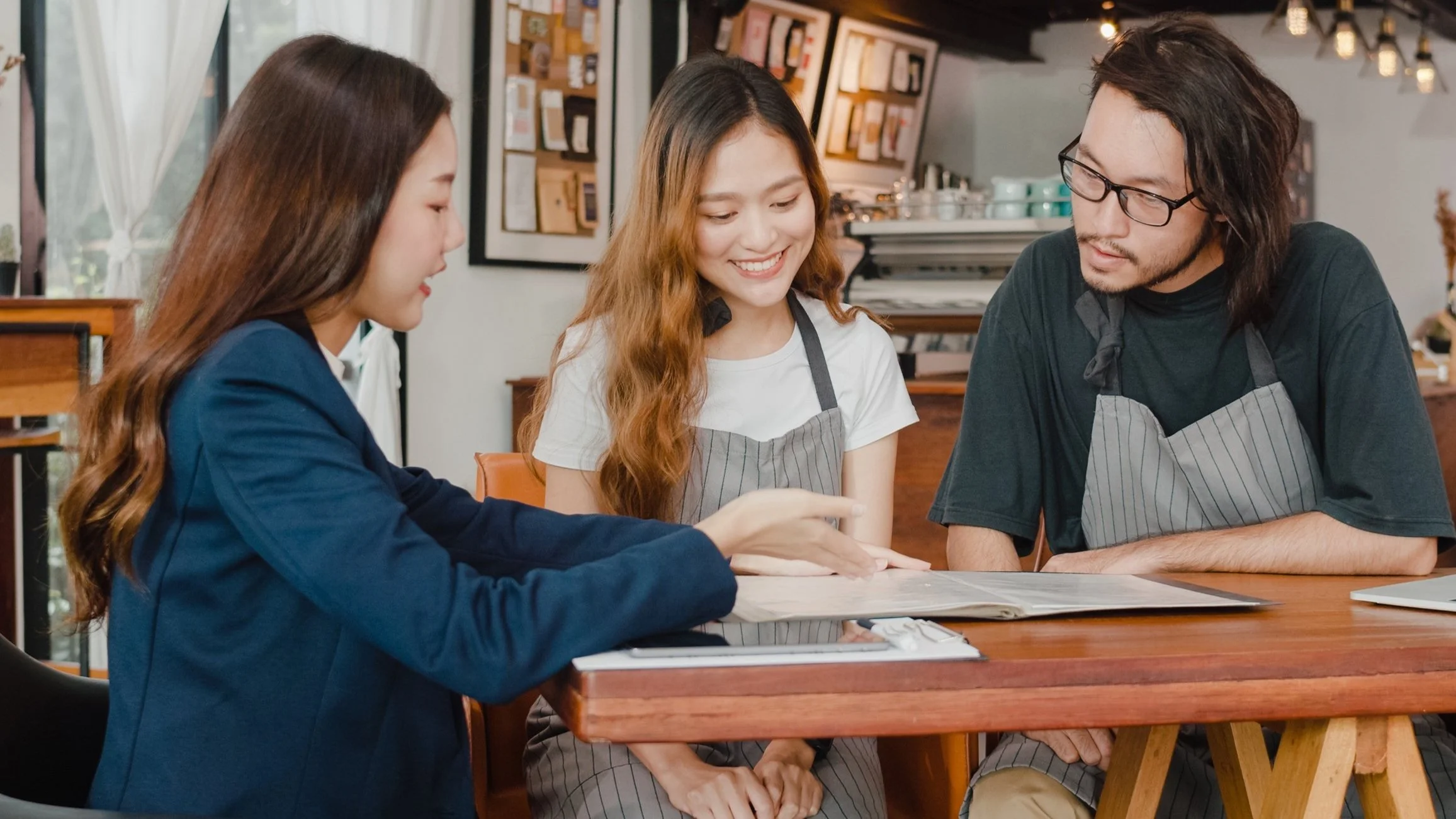 Contact — Restaurant Assistants