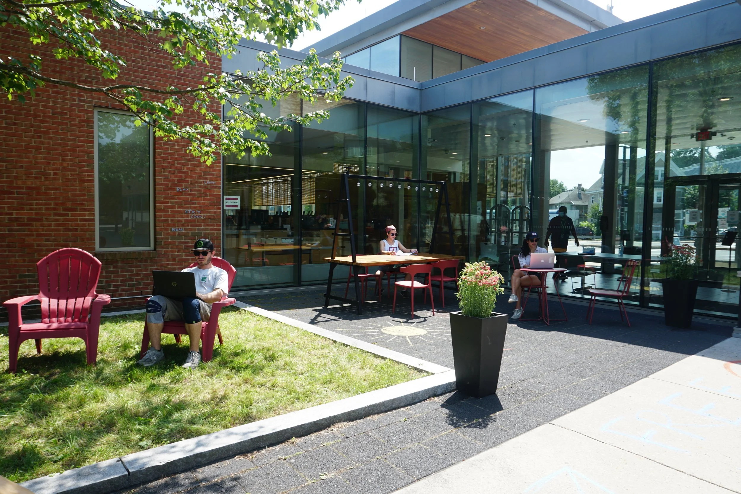 Boston Public Library Outdoor Wi-Fi Zone Pop-Ups — CSC