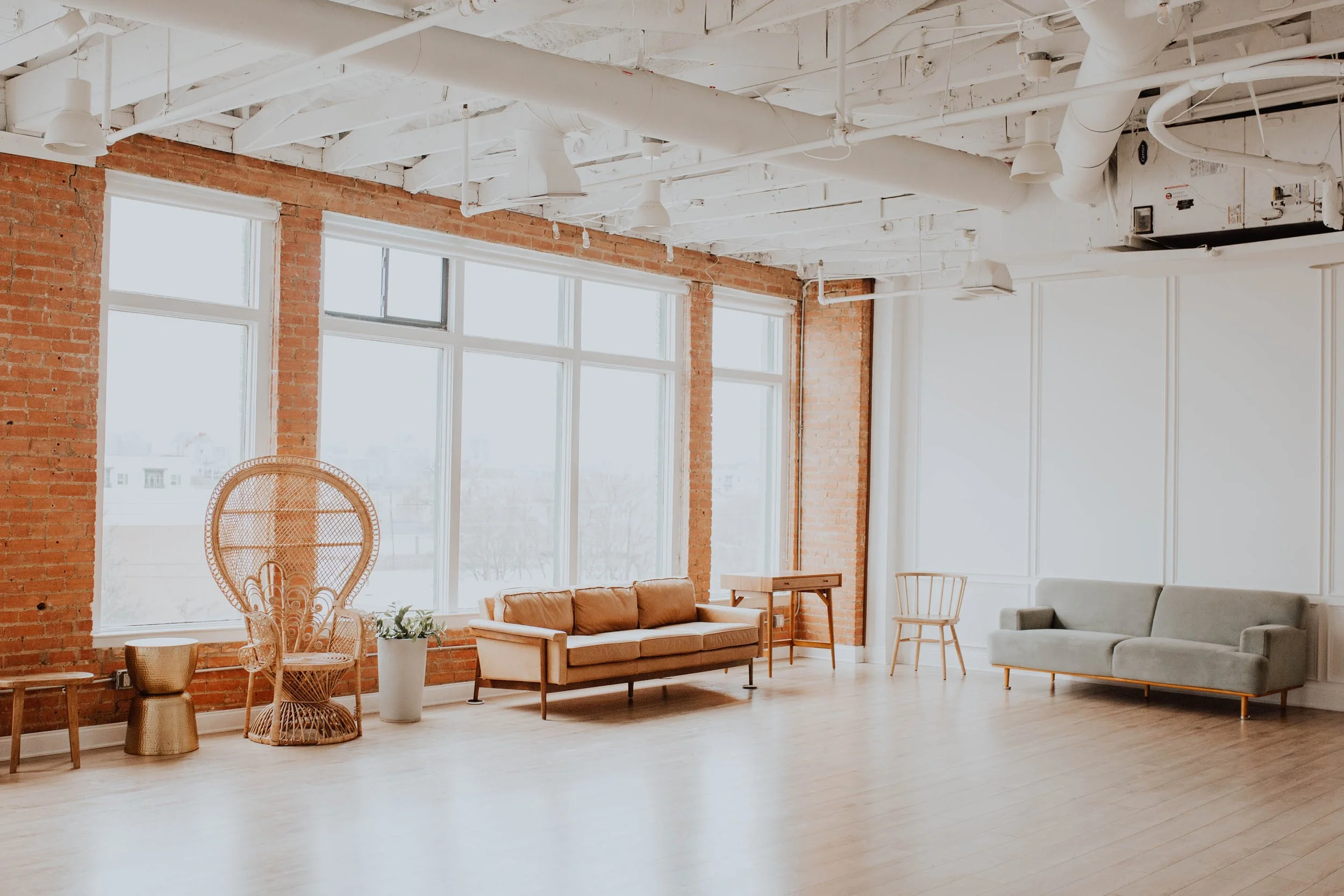 The Lumen Room - Photography Studios and Small Event Venues