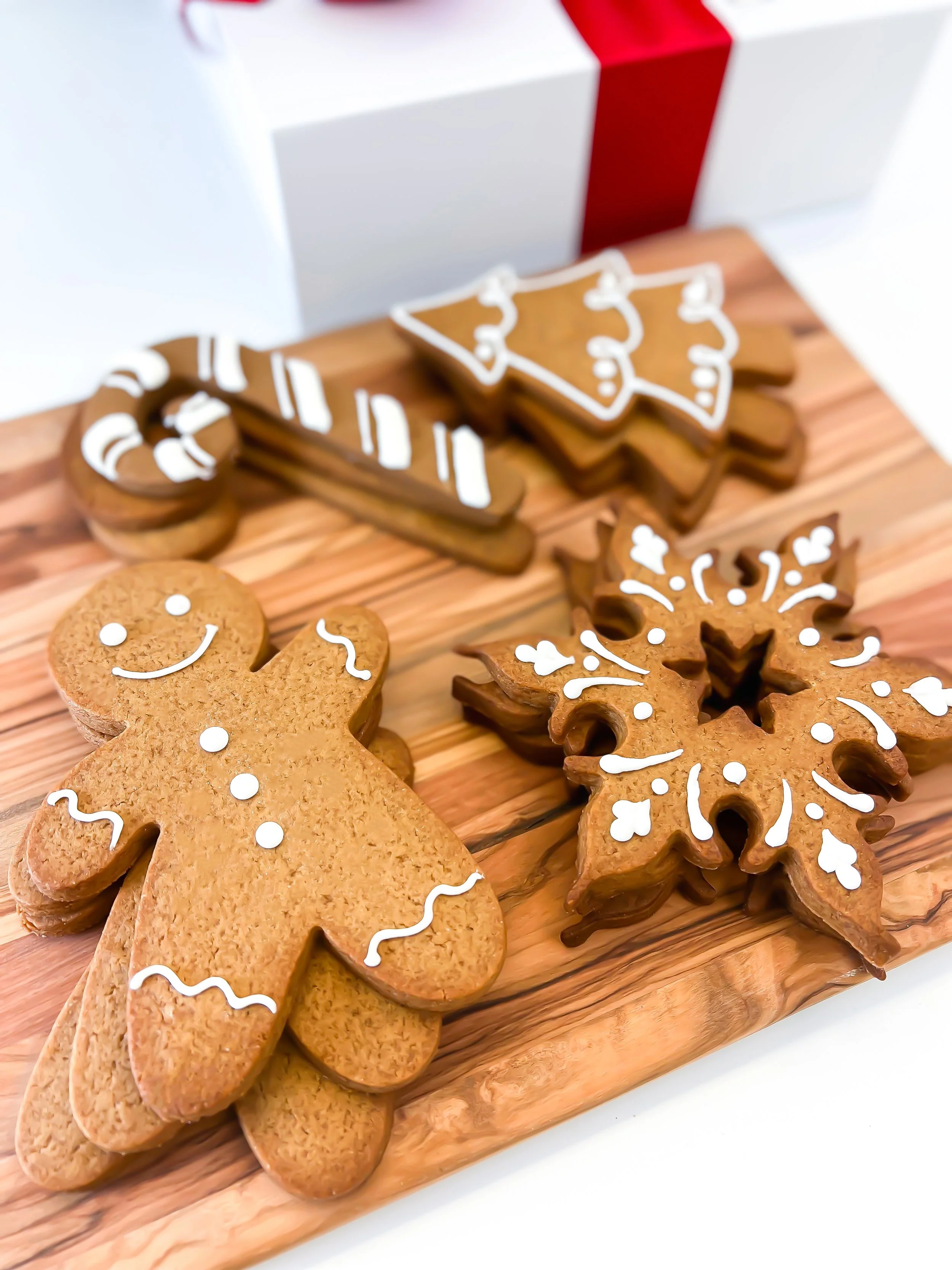 Edible Estates - Handmade Luxury Gingerbread Gifts