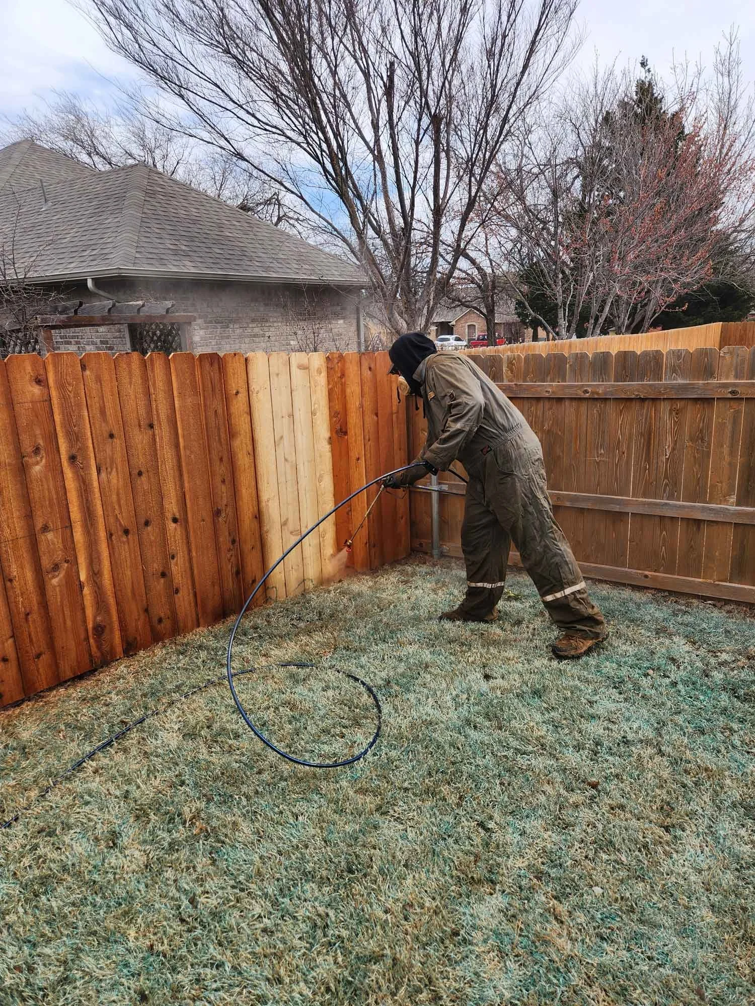 Fence Staining | FenceWorx
