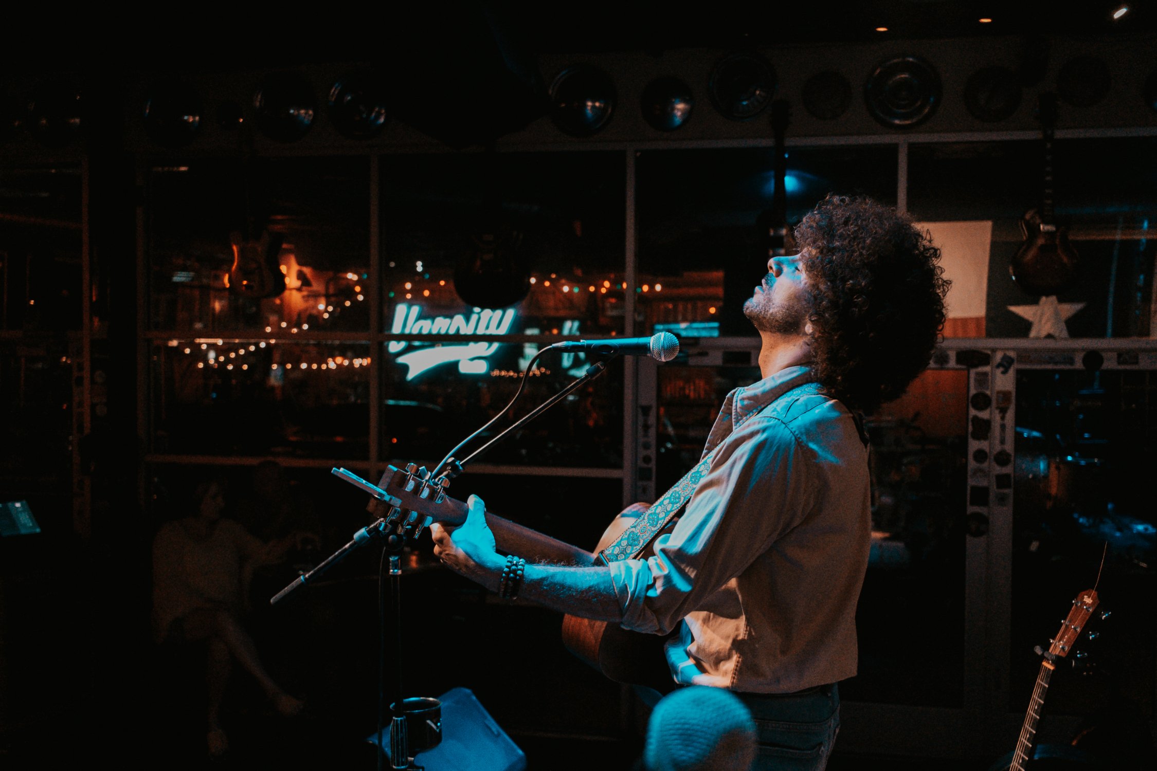 Electronic Press Kit (EPK) — Tom Sless