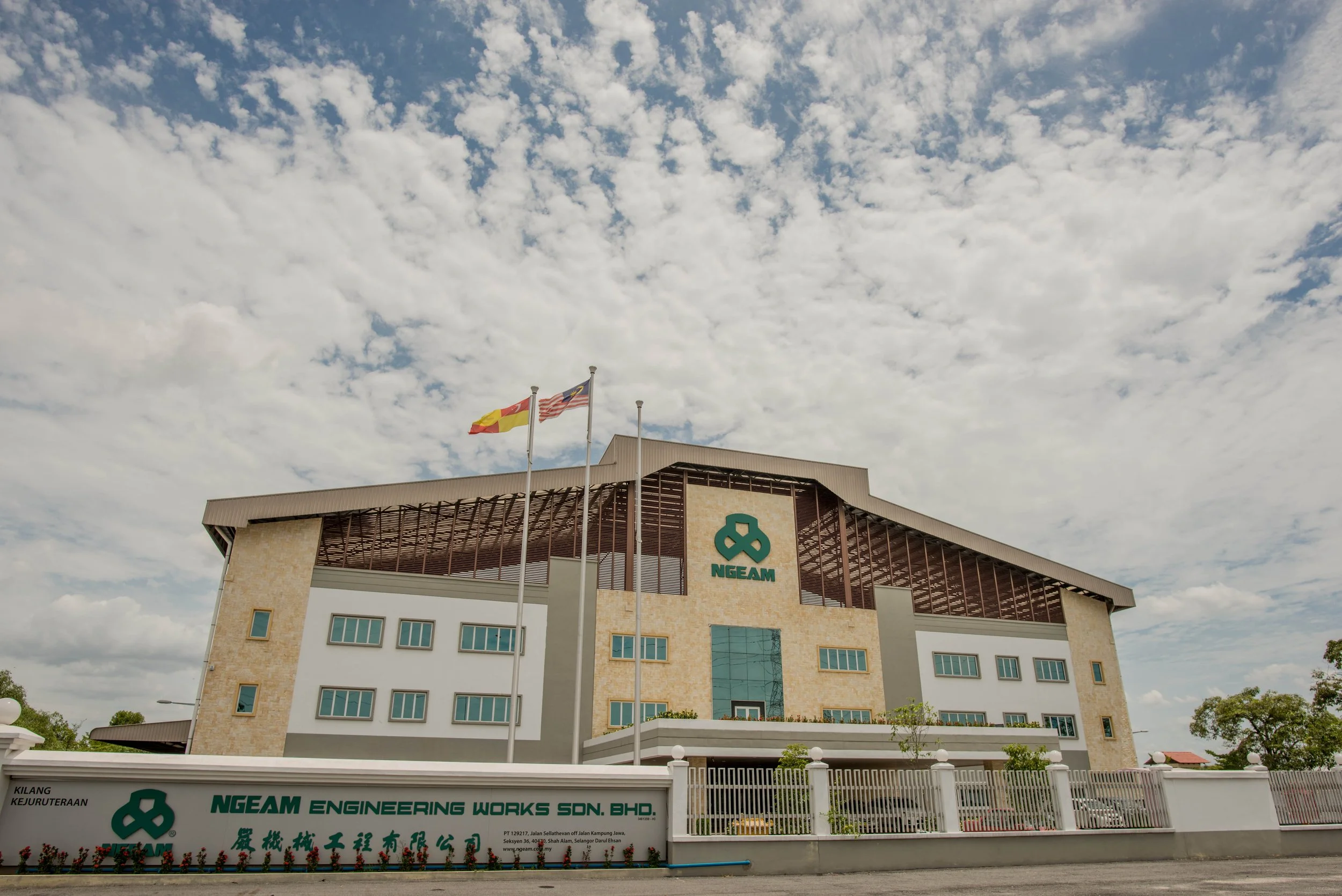 Highly Advanced Robotic Stacking Facility In Malaysia — Ngeam Engineering