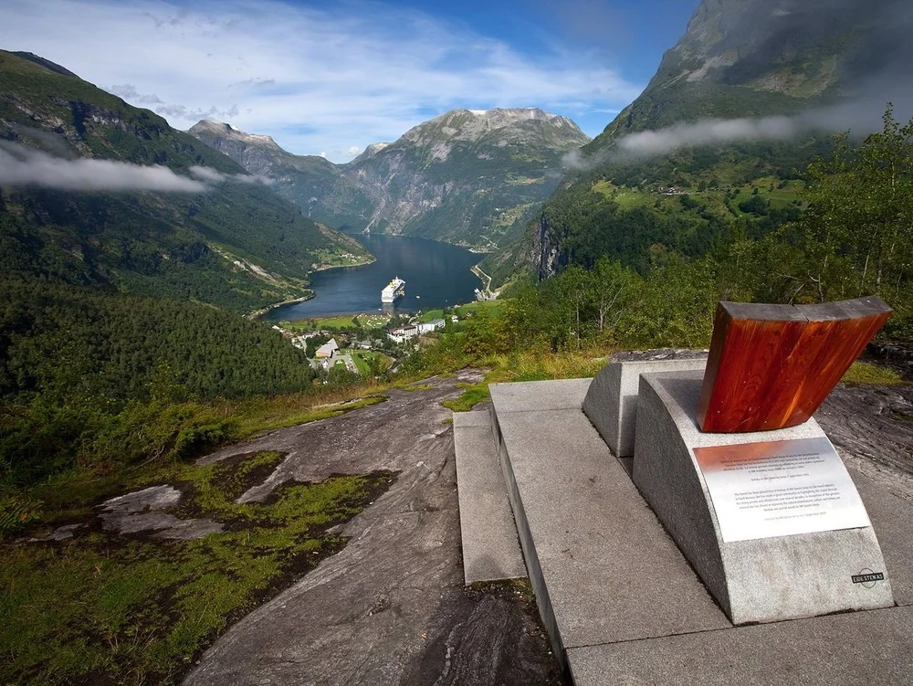 Geiranger, Norway Cruise Port Guide & Information - Maps, Hiking ...