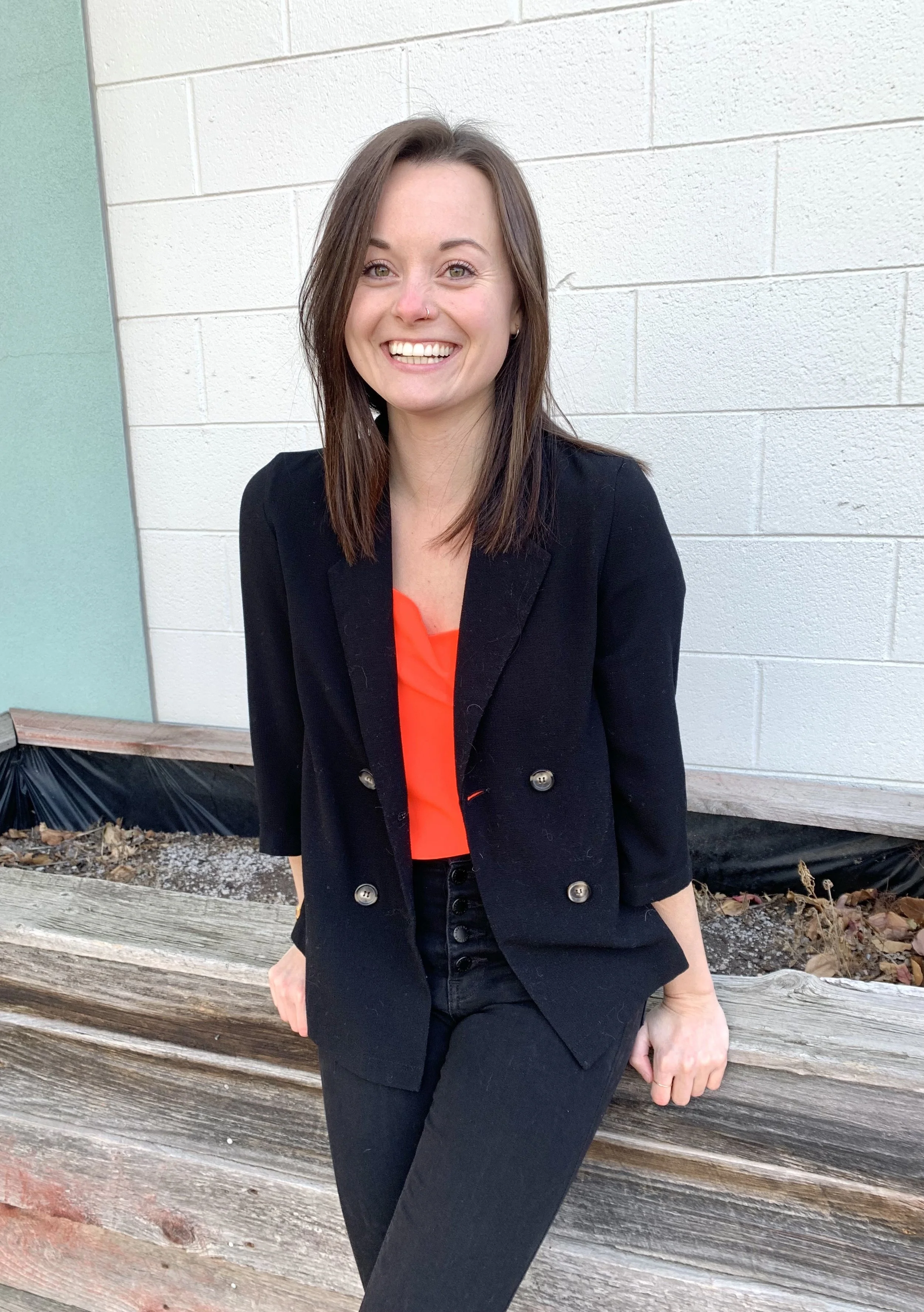 Background — Dr. Meg Chmelik