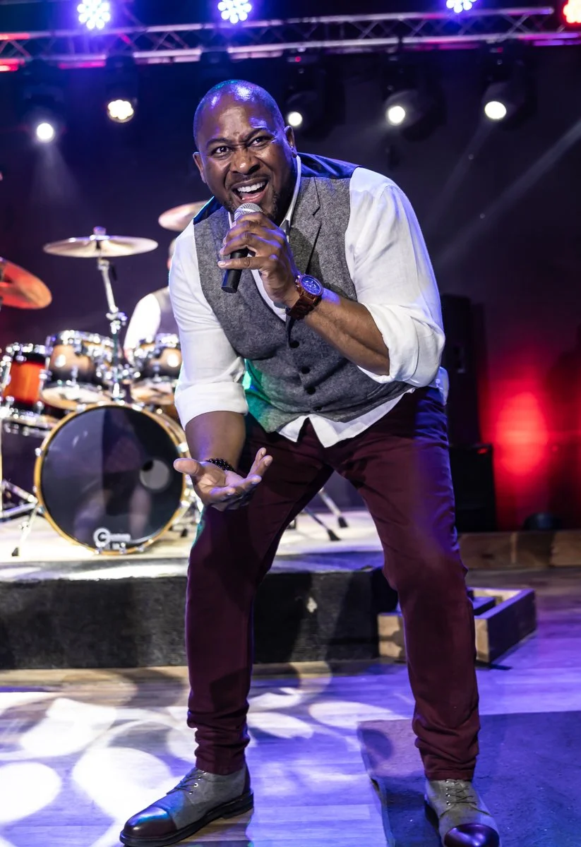 Meet Groove Machine the best 70s tribute band! — Groove Machine