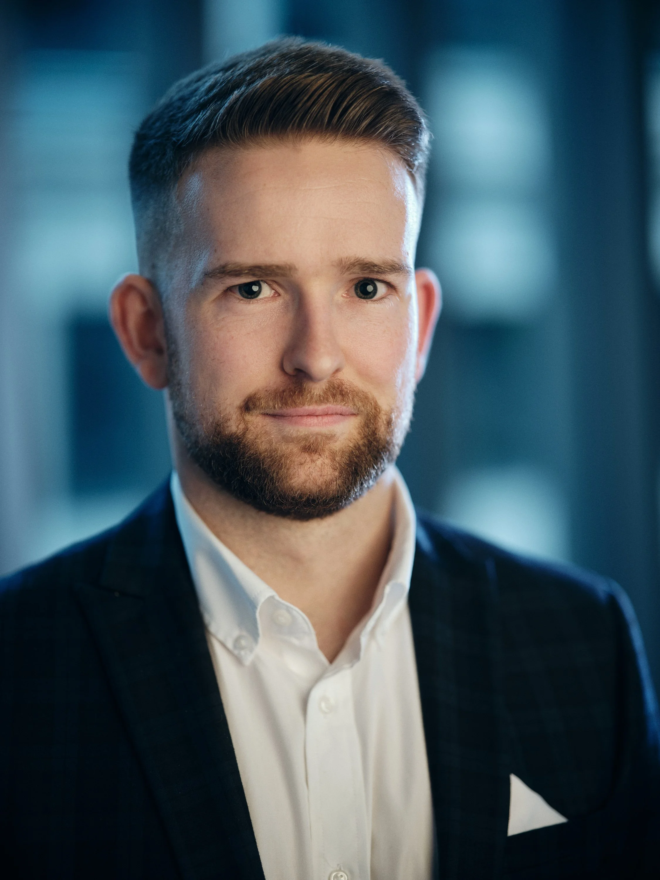 Corporate — Alan Howard - head-shot.co.uk - portrait photography in ...