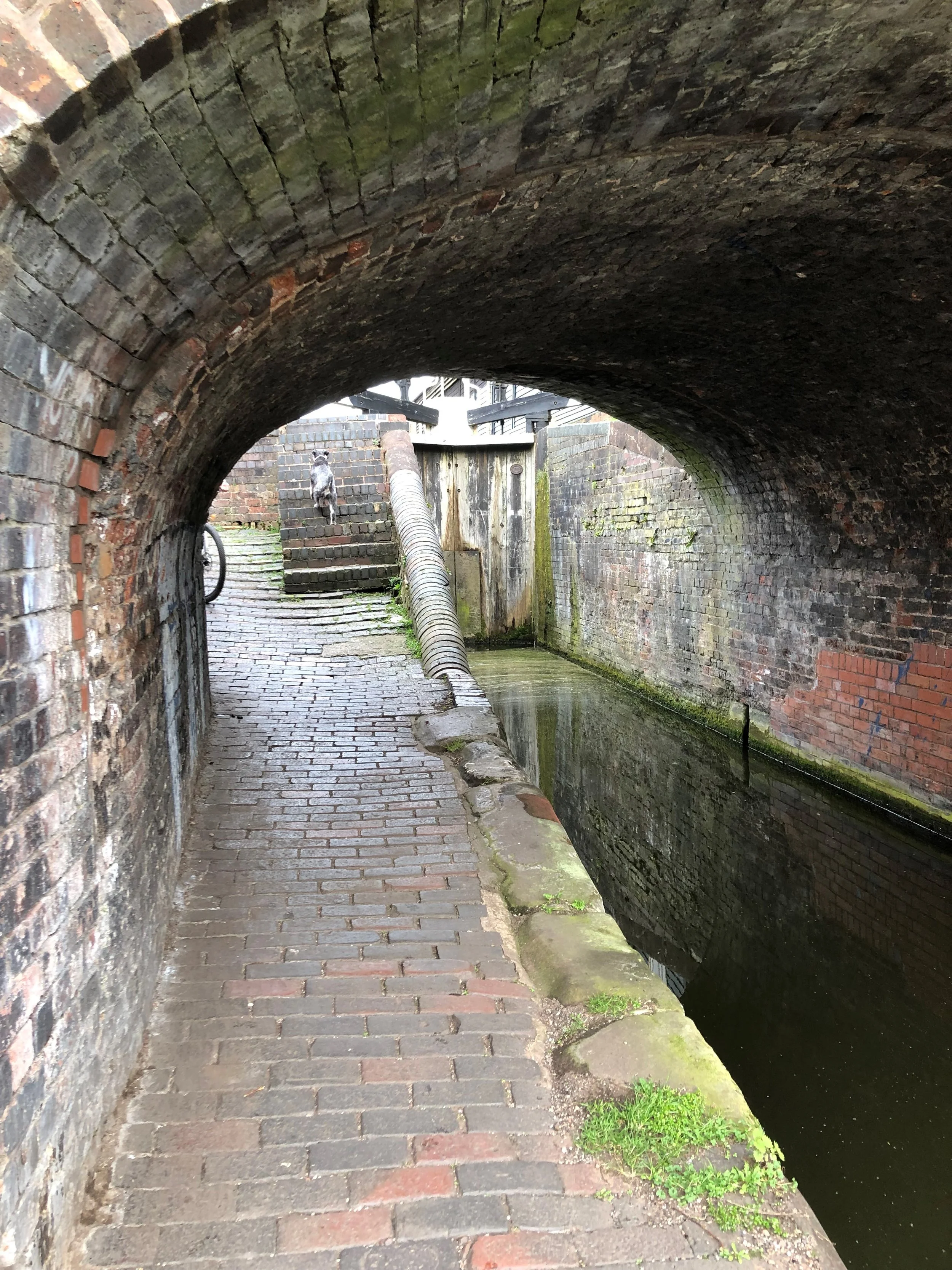 The Battle at Stourbridge — A Very Narrow Journey
