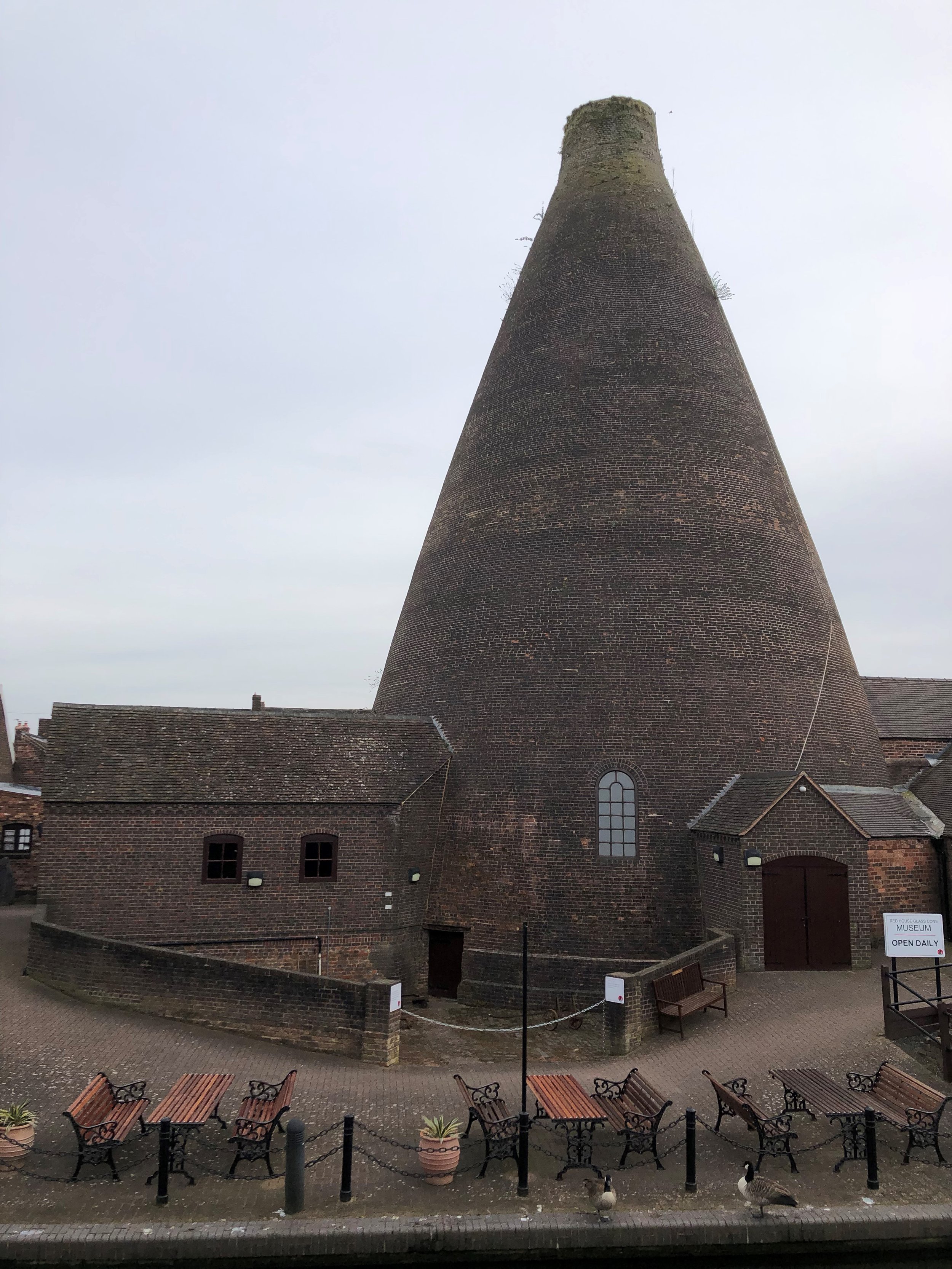 The Battle at Stourbridge — A Very Narrow Journey