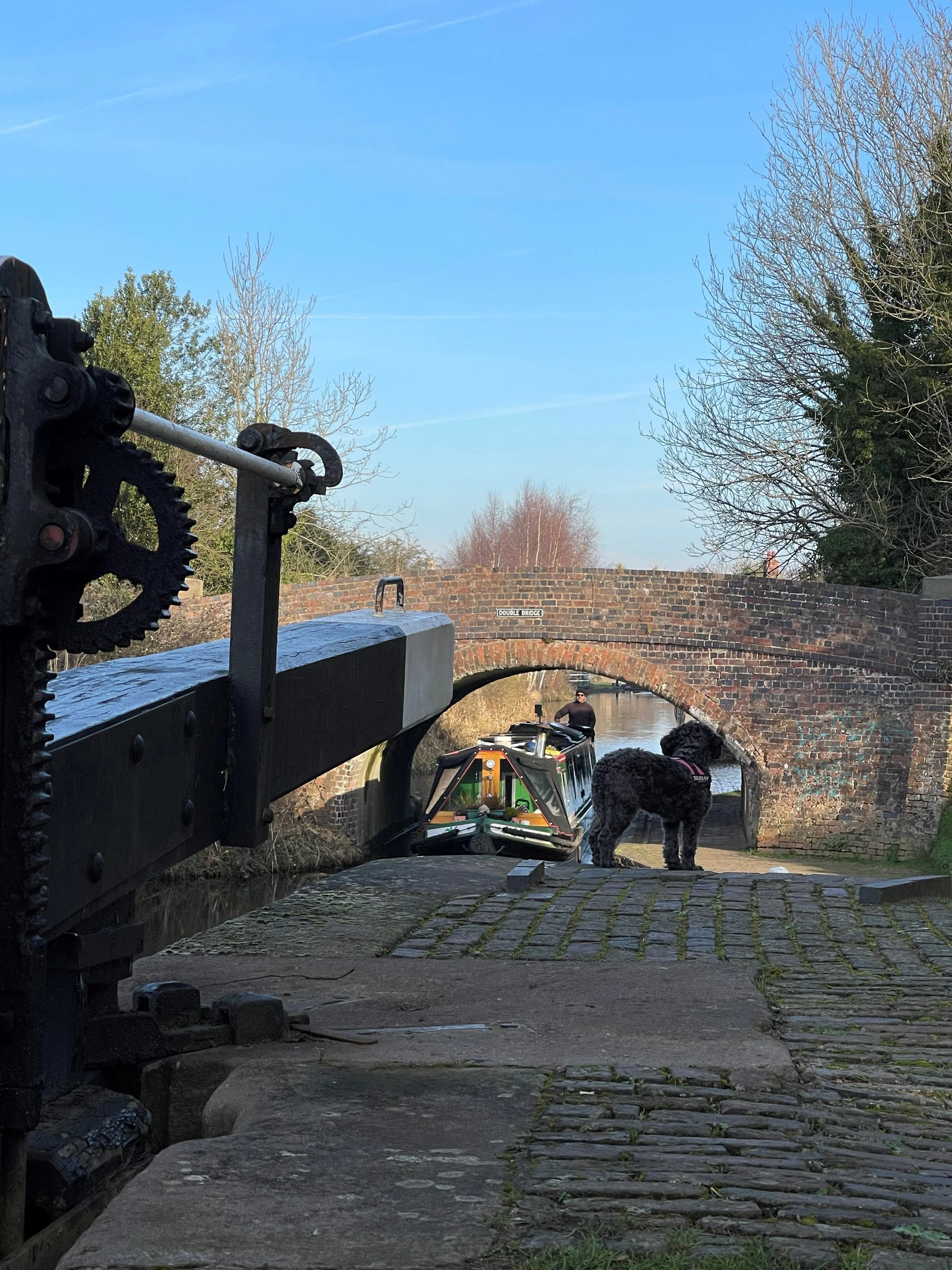 Curdworth Flight of Locks — A Very Narrow Journey