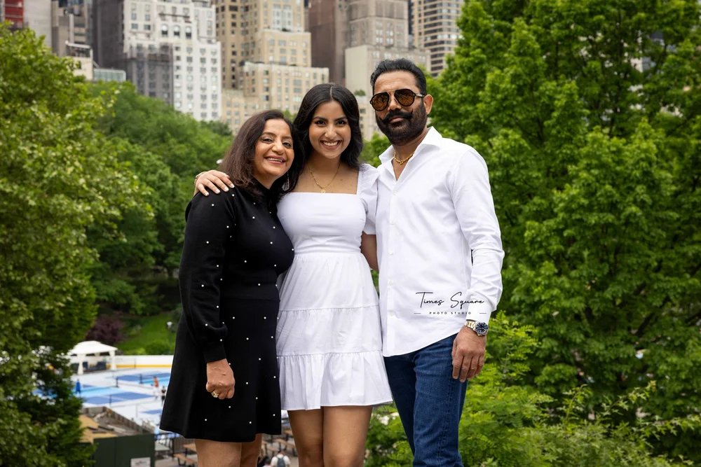 Strike a Pose: The Ultimate Guide to Choosing the Perfect Outfits for ...