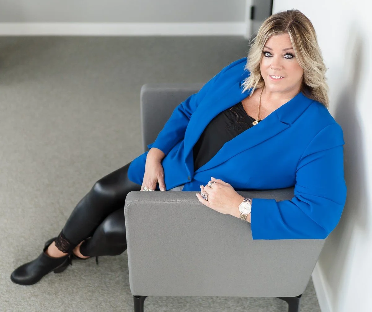 Shelly-Anne Mckay - Bio and Credentials