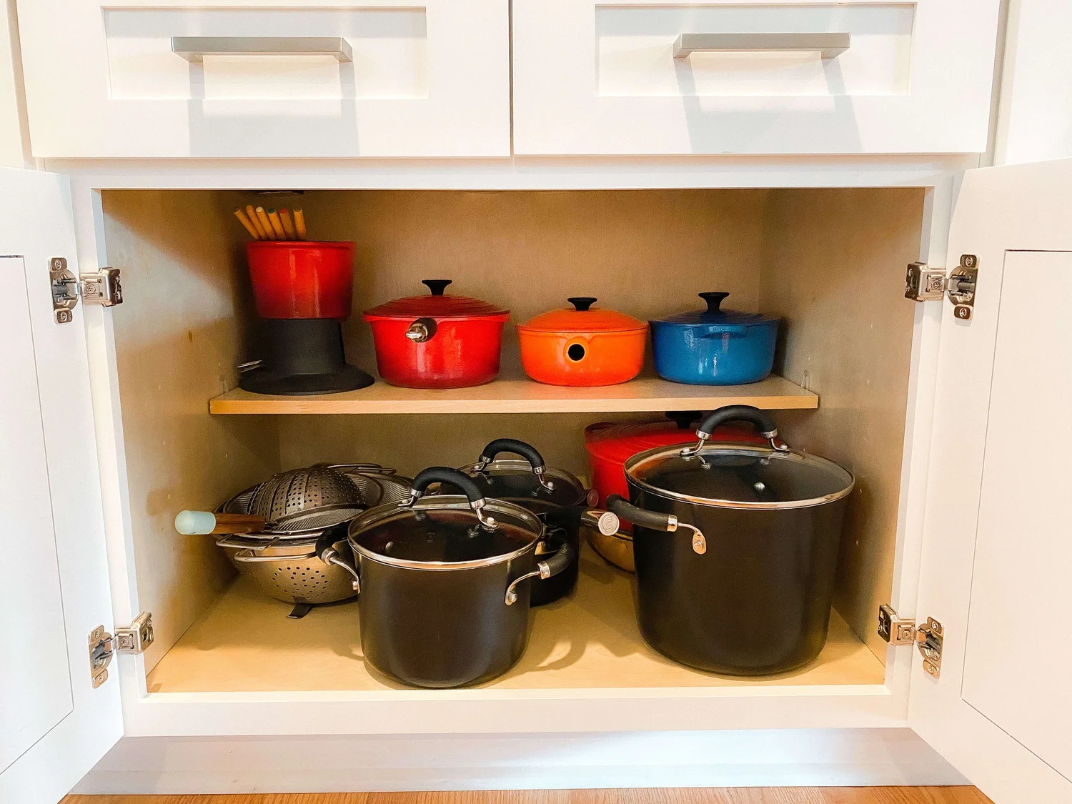 Organize & Declutter Pots & Pans in 5 Simple Steps