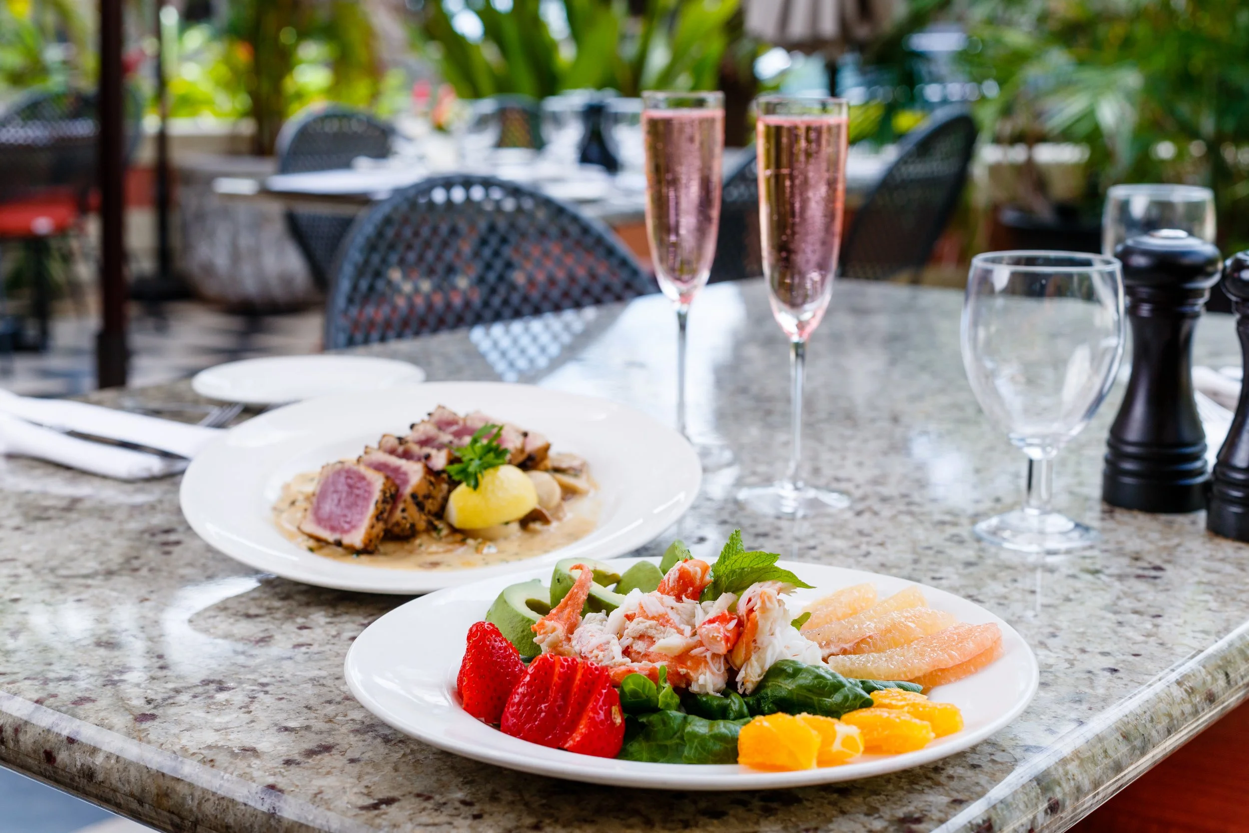 Gallery — Longhi's