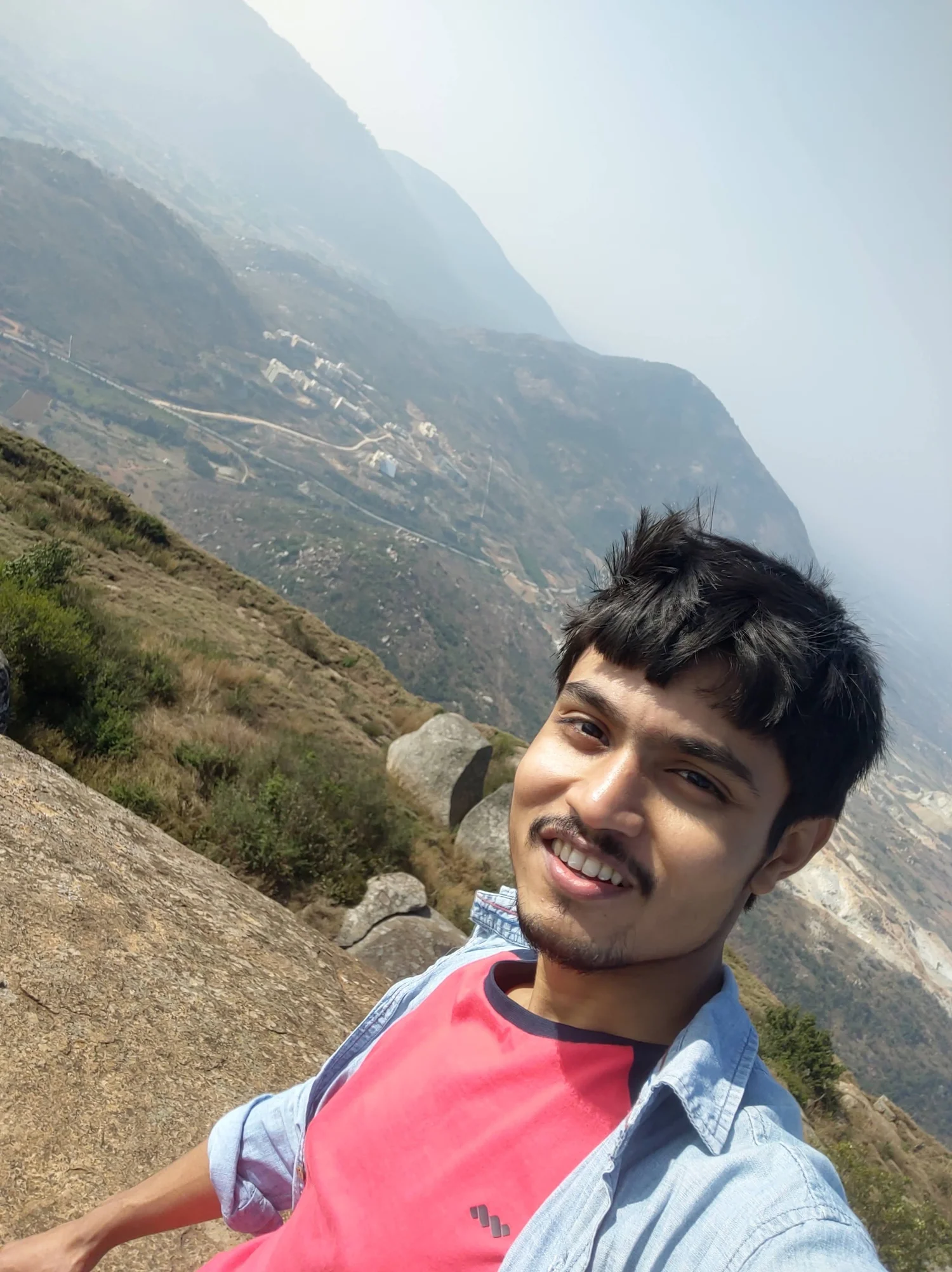 Team — Andrabi Lab