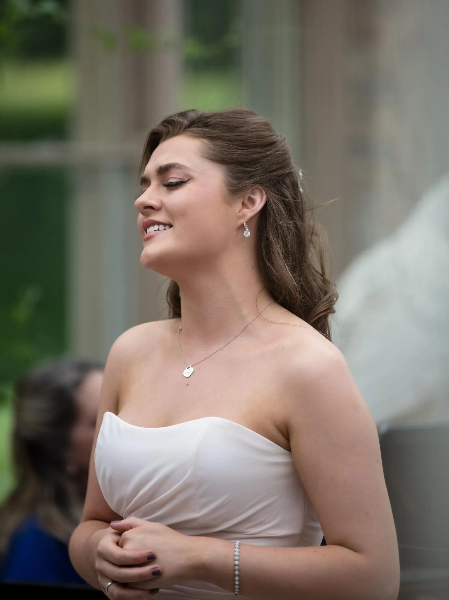 Biography — AVA DODD SOPRANO