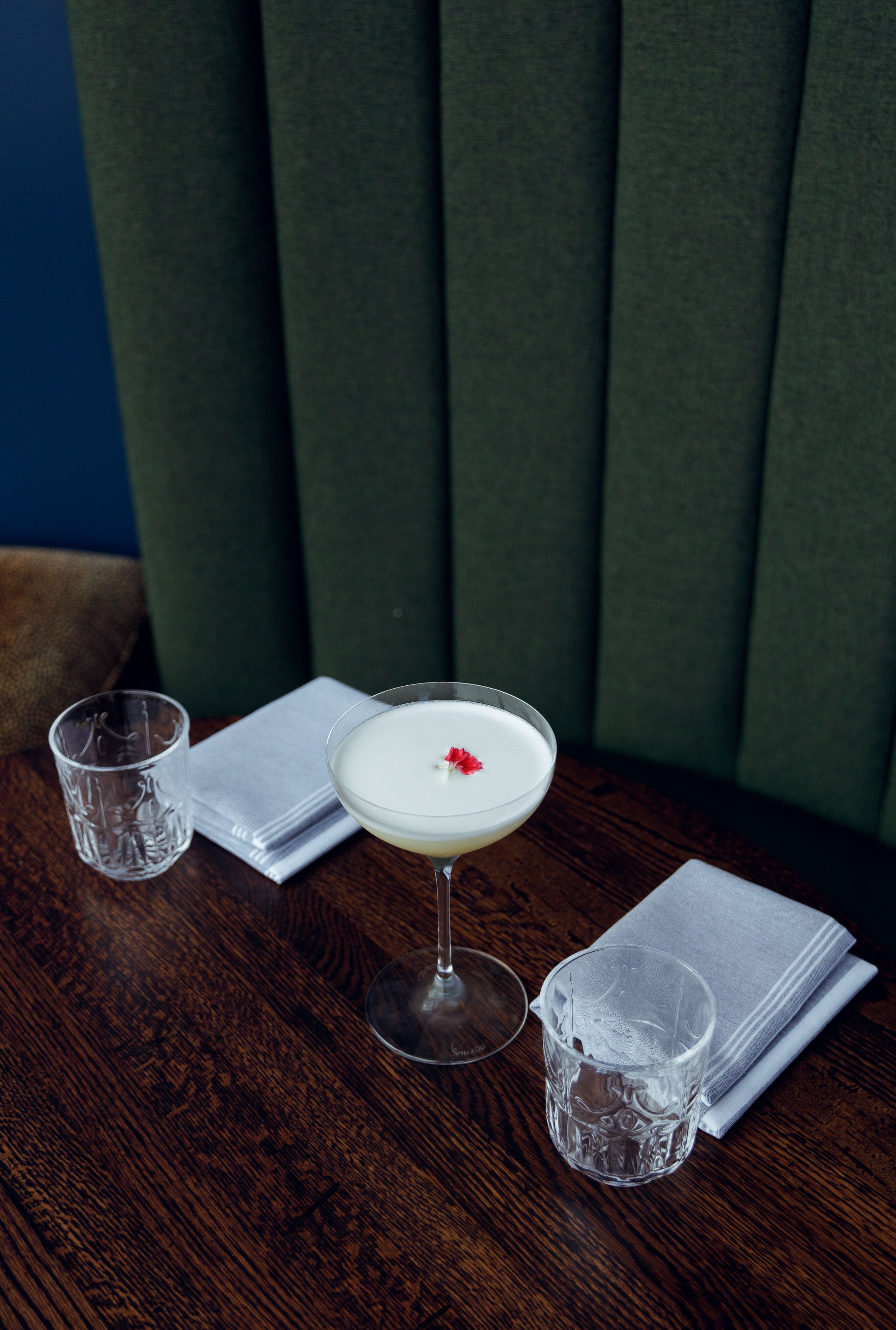 Menu — Emerald Lounge