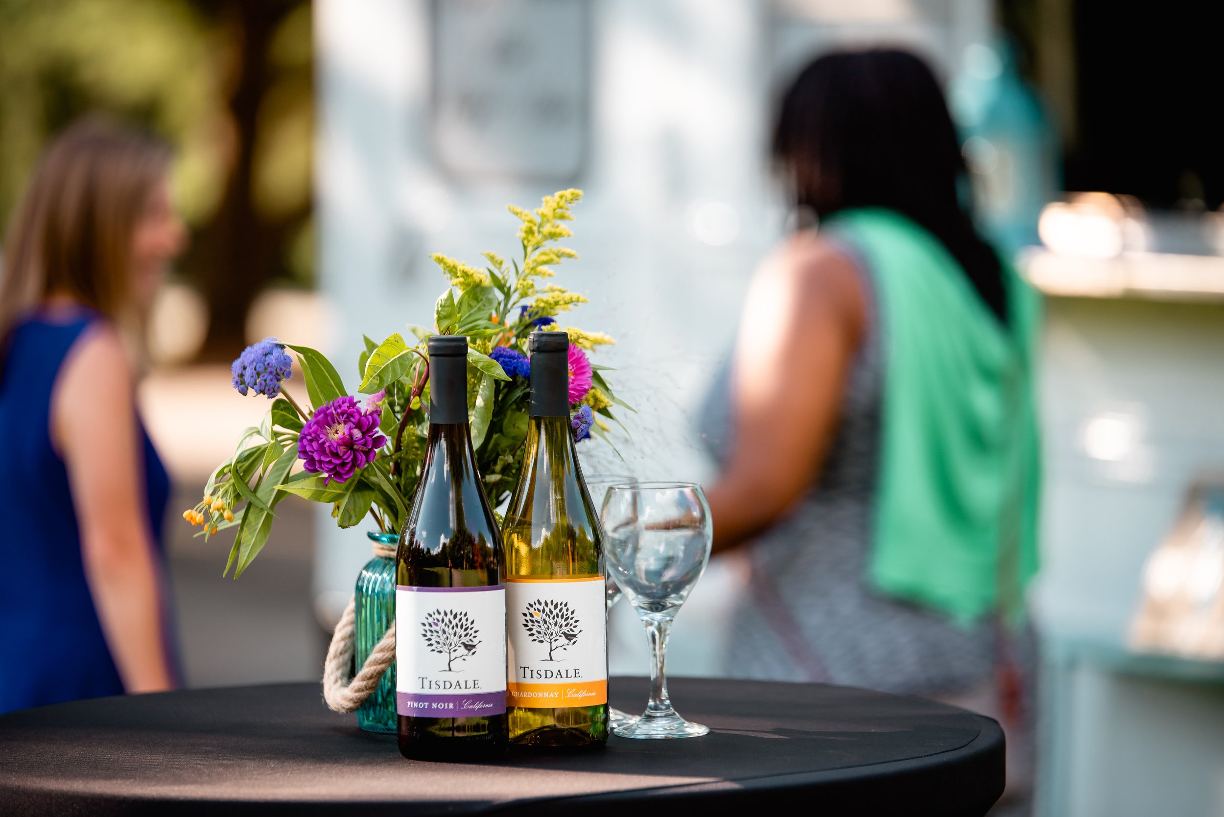 Mobile Bar Packages in Indiana | Vino Mobile Bar — Vino Mobile Bar