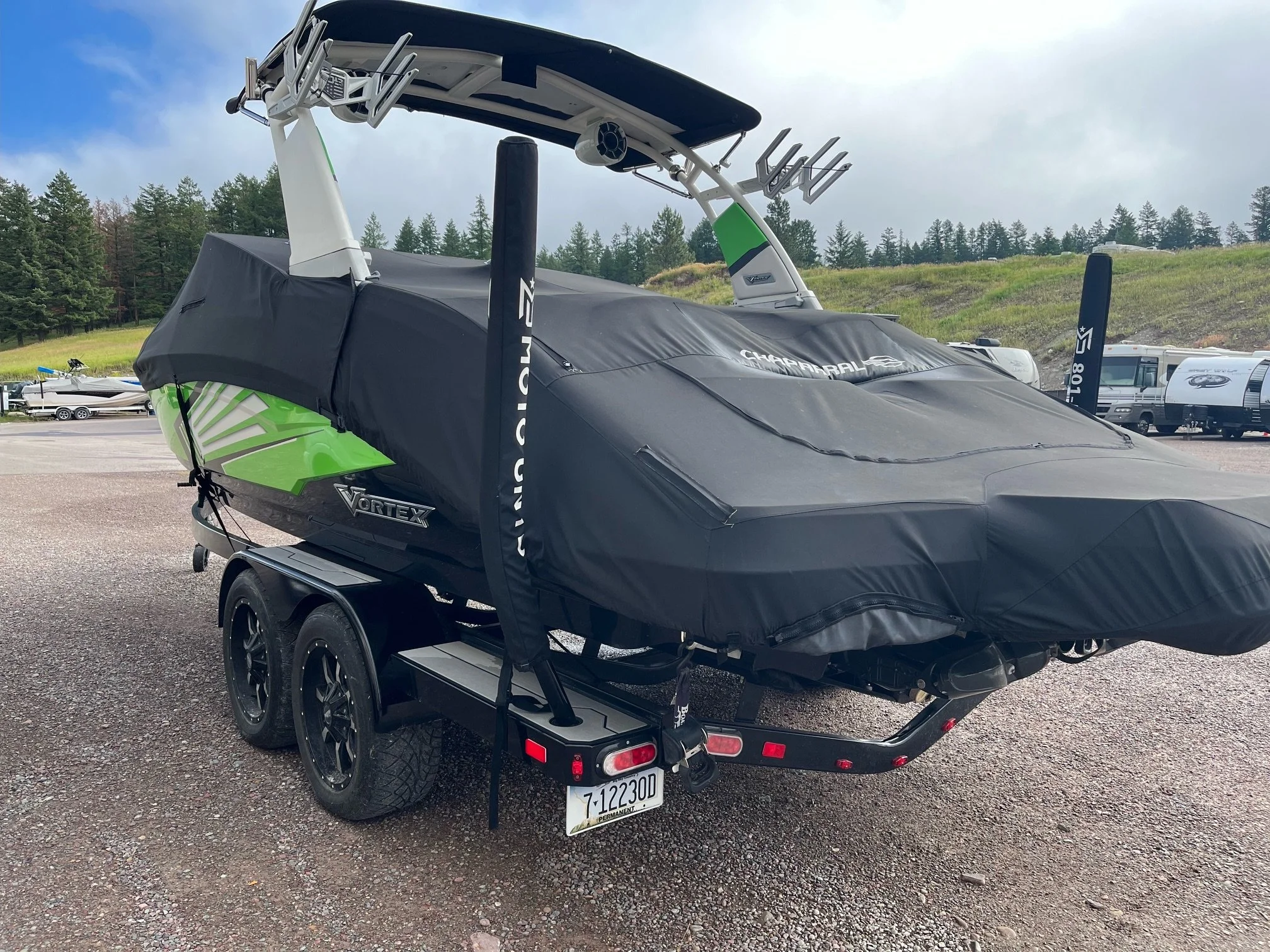 2019 Chaparral 2430 Vortex Boat - Green — BergesonRV