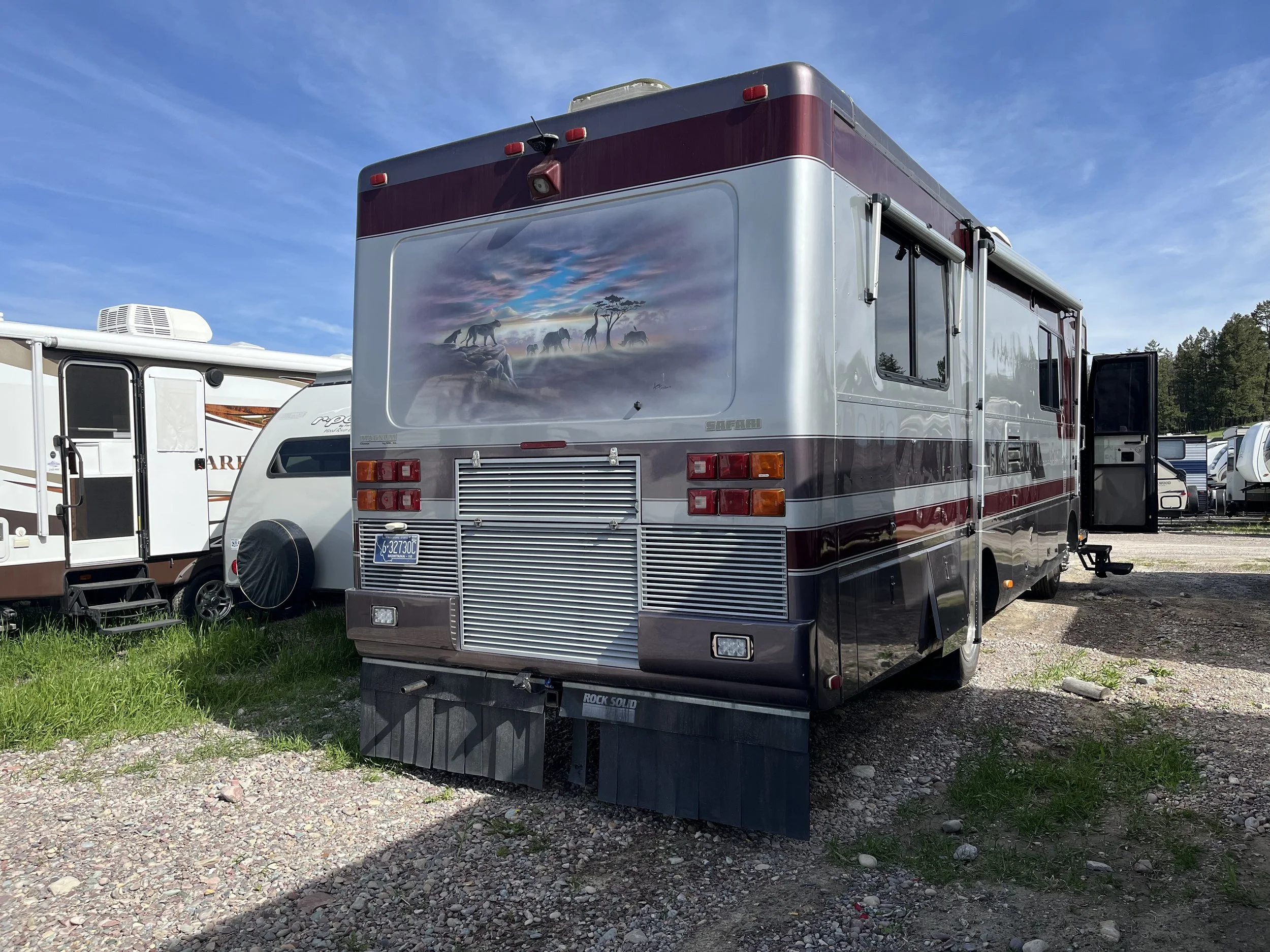 1996 Safari Sahara Addition Class A MH — BergesonRV
