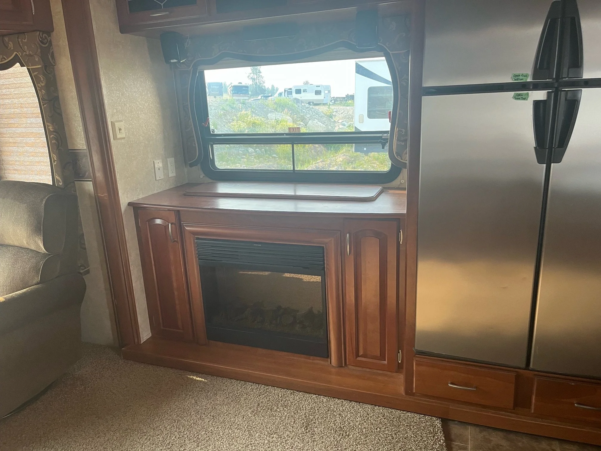 2010 Keystone Alpine 3640RL 5th Wheel — BergesonRV