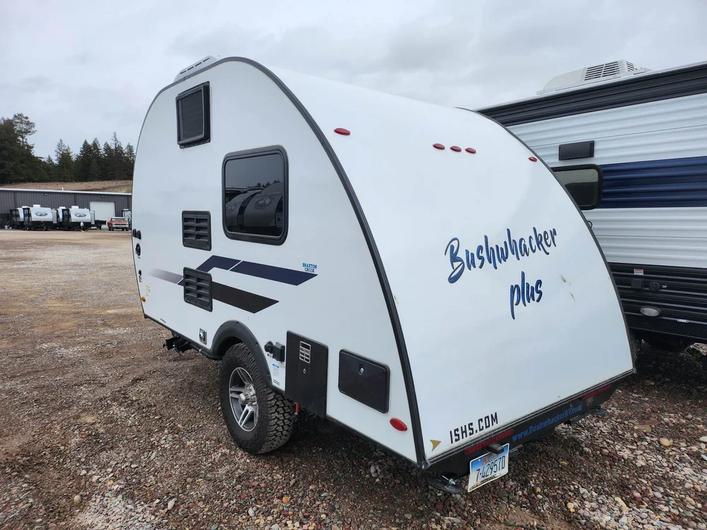 2021 bushwacker Plus teardrop trailer full bathroom & kitchen — BergesonRV