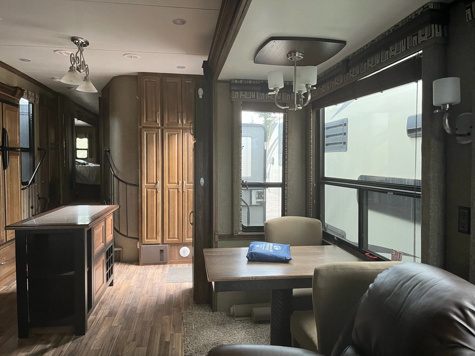 2016 Keystone Alpine 3535 RE 5th Whl — BergesonRV