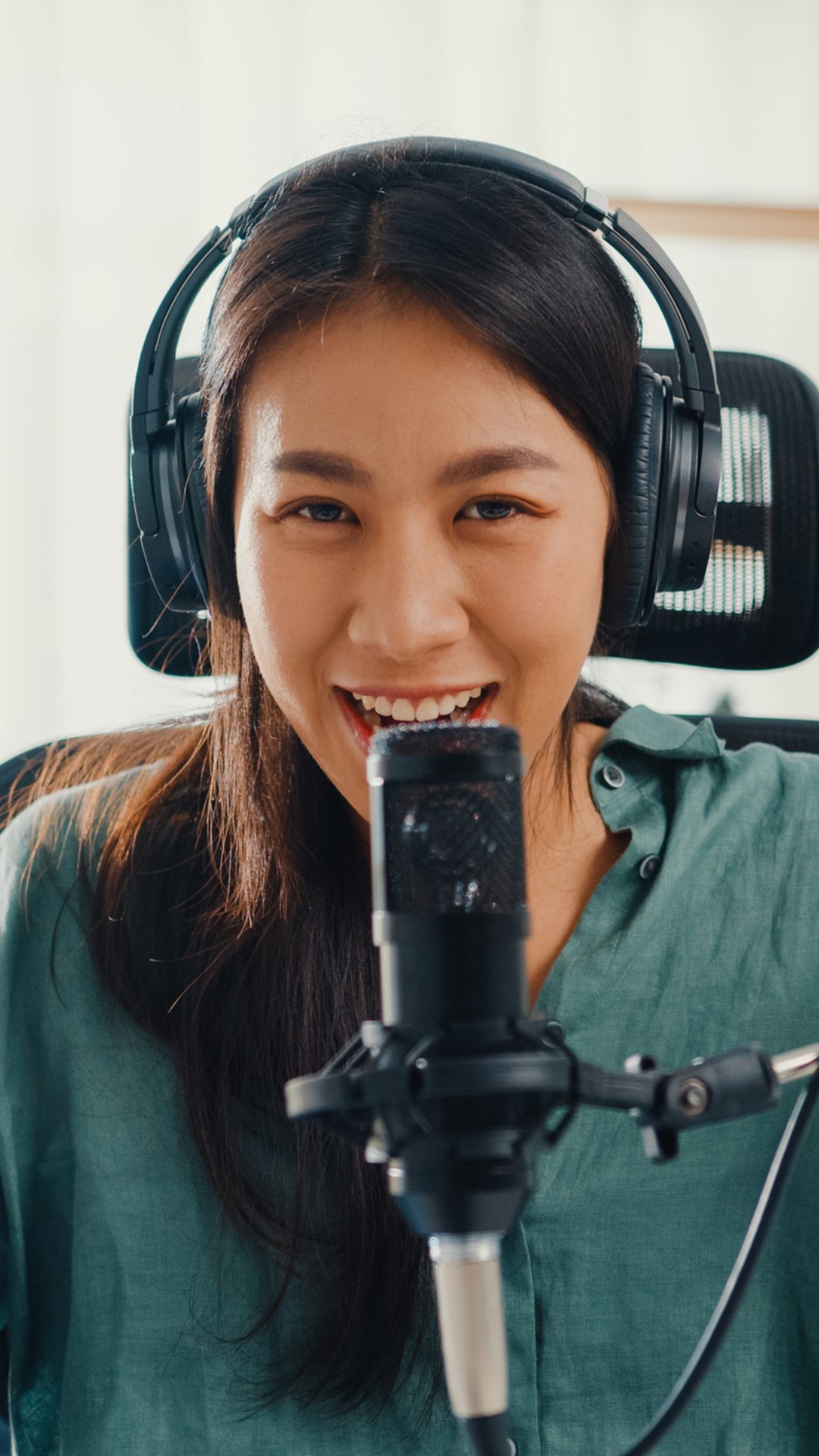 Expert Guide to Preparing for Podcast Interviews: Tips for Hosting ...
