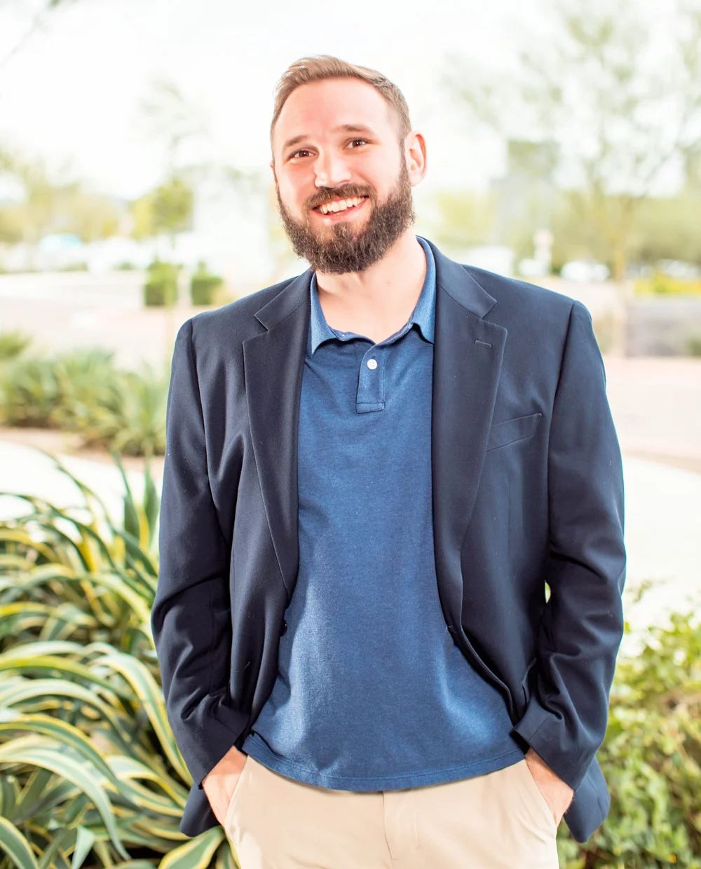 Our Team — EasyFrame