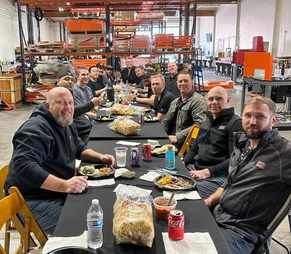 Our Team — EasyFrame