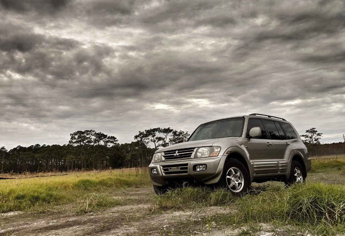 Off-roading in a 1998 Mitsubishi Pajero / Montero — Thirty Five Inch
