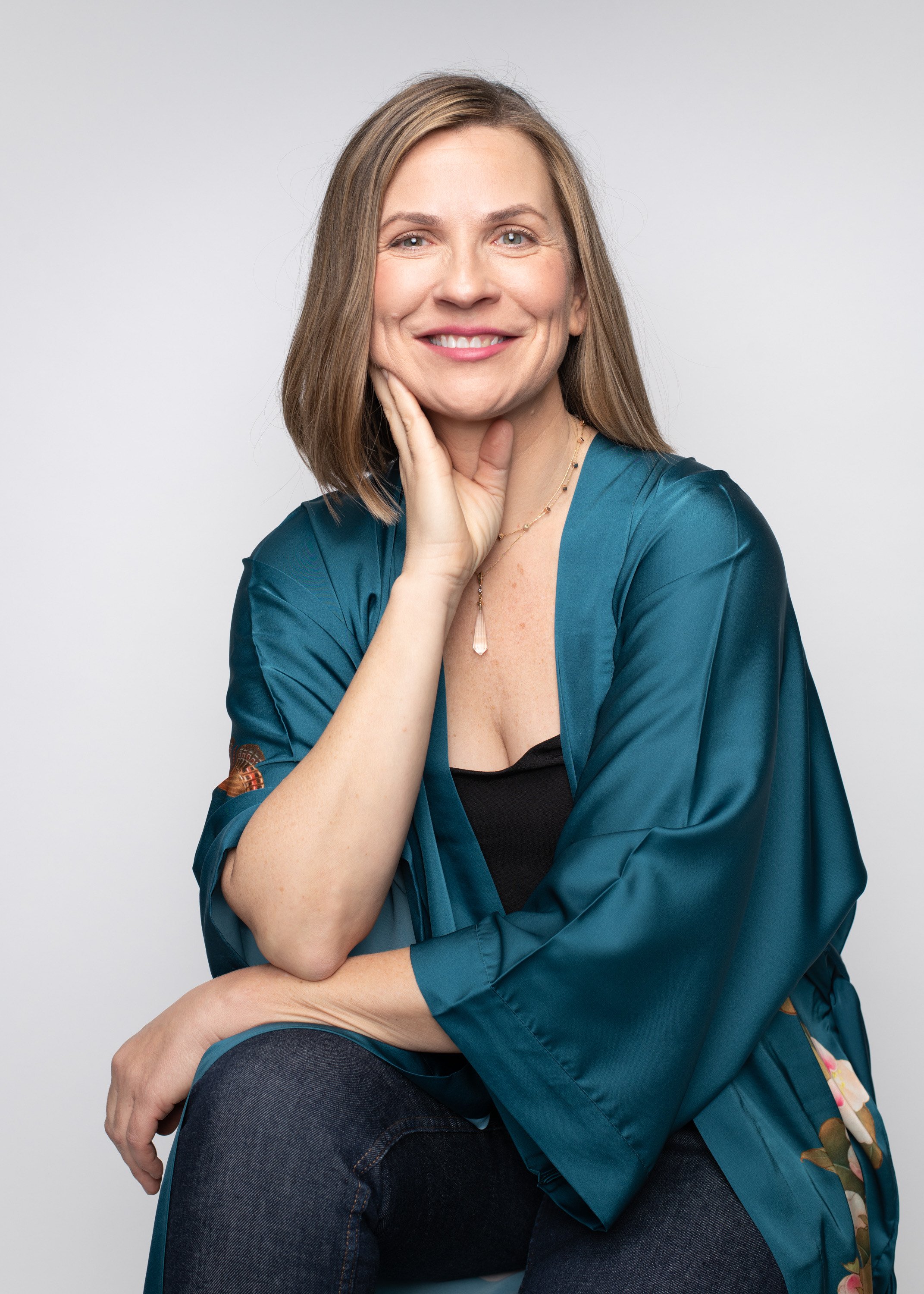 NOELLE REIKI MASTER HEALER