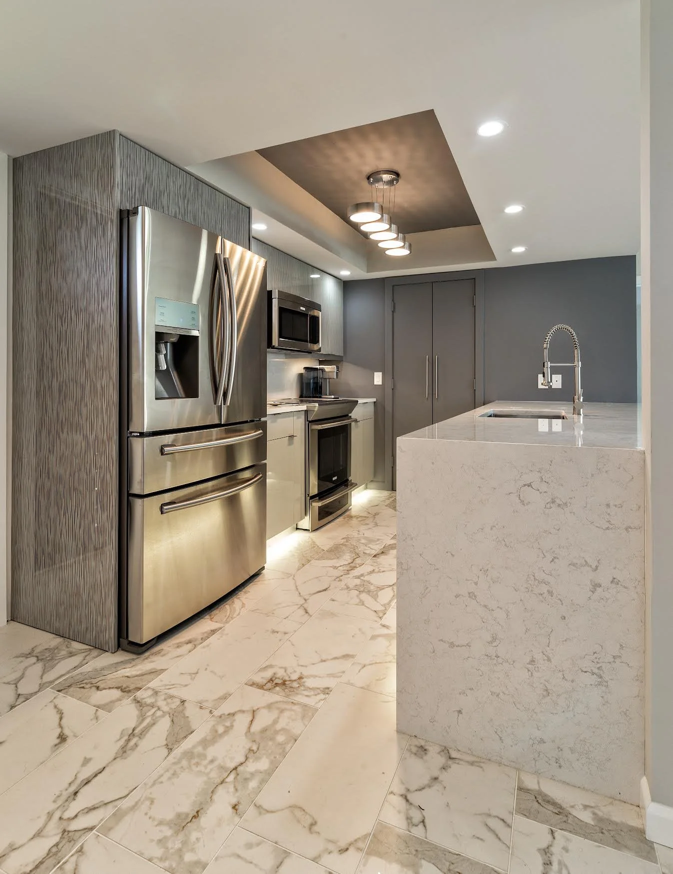 Modern Castle Kitchen
