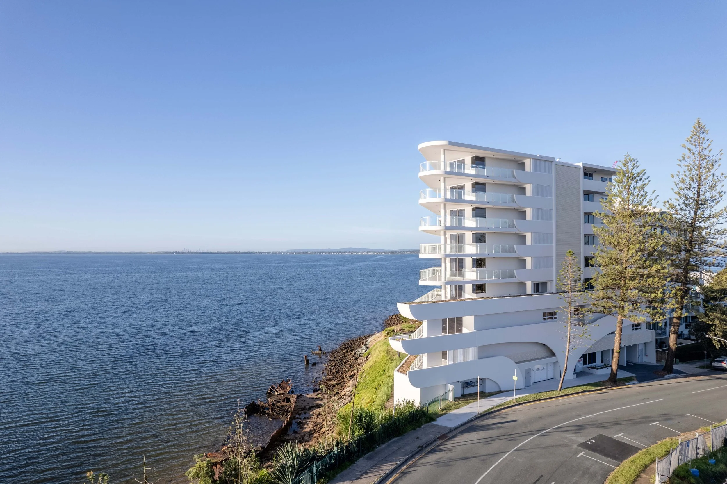 Echo On The Bay — Lantona