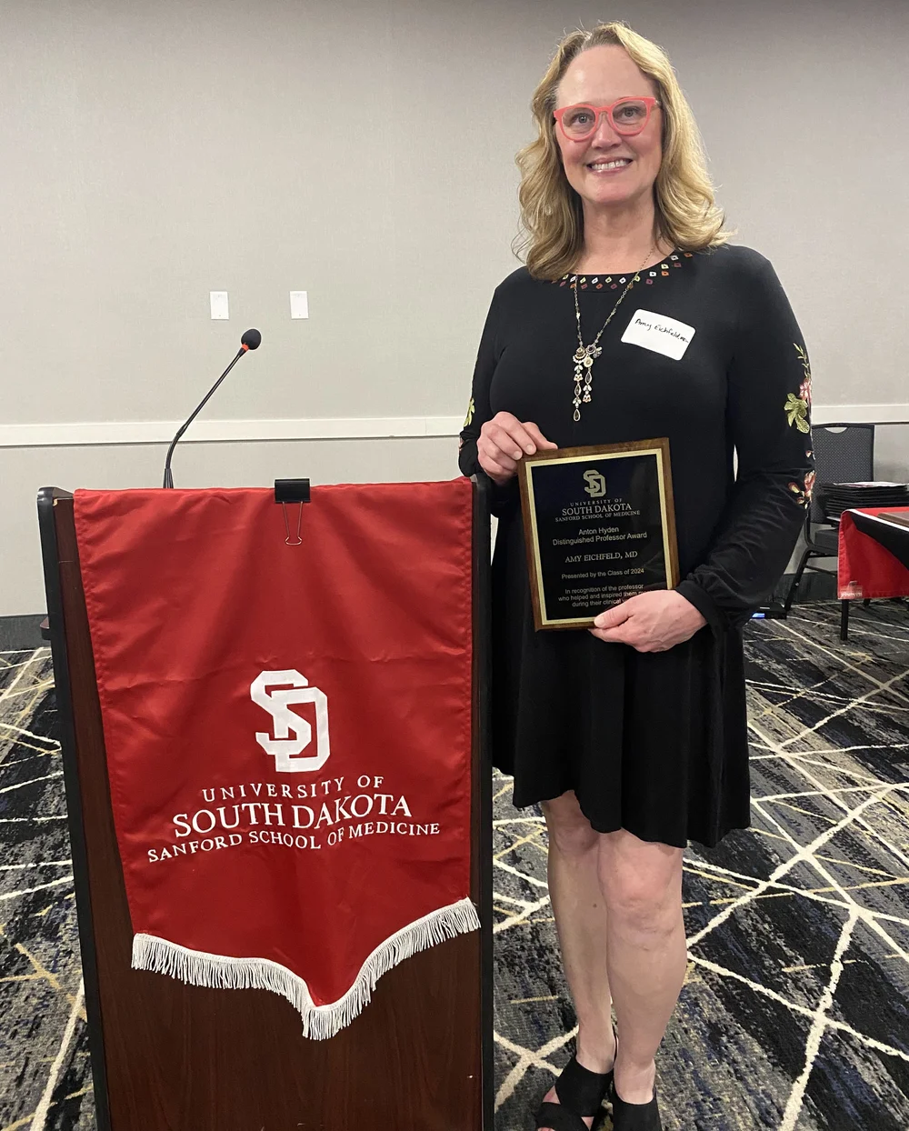 Eichfeld Receives Award For Most Inspiring — Midwest Medical Edition