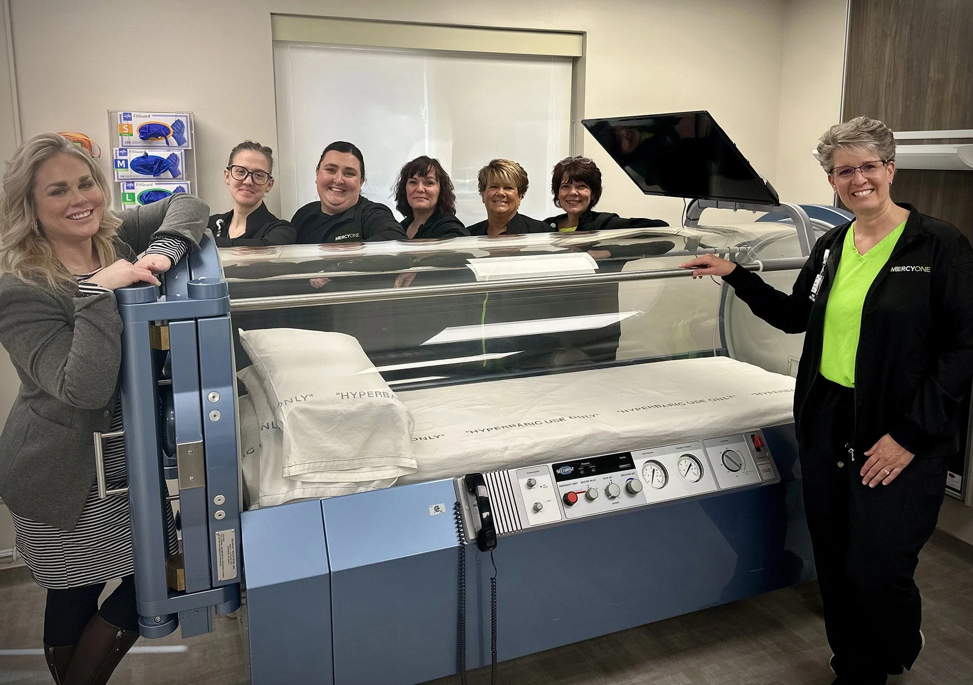 MercyOne Clinton Wound Care and Hyperbaric Center Earns Two Honors for ...